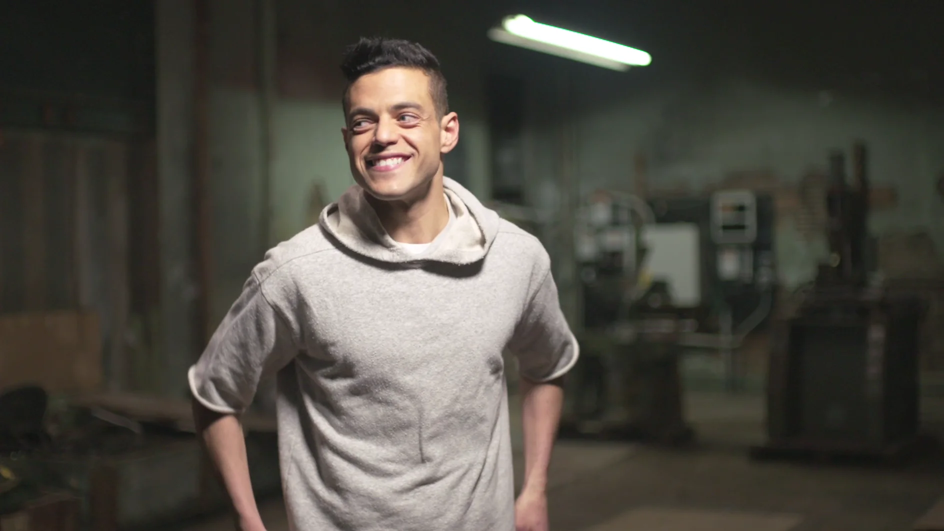Hacking Robot - Rami Malek