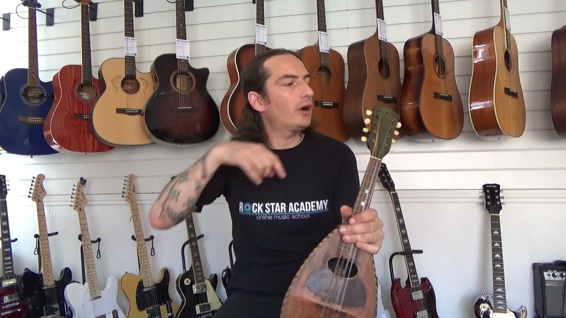 Stretton Payne Custom Shop Old Mandolin on Vimeo
