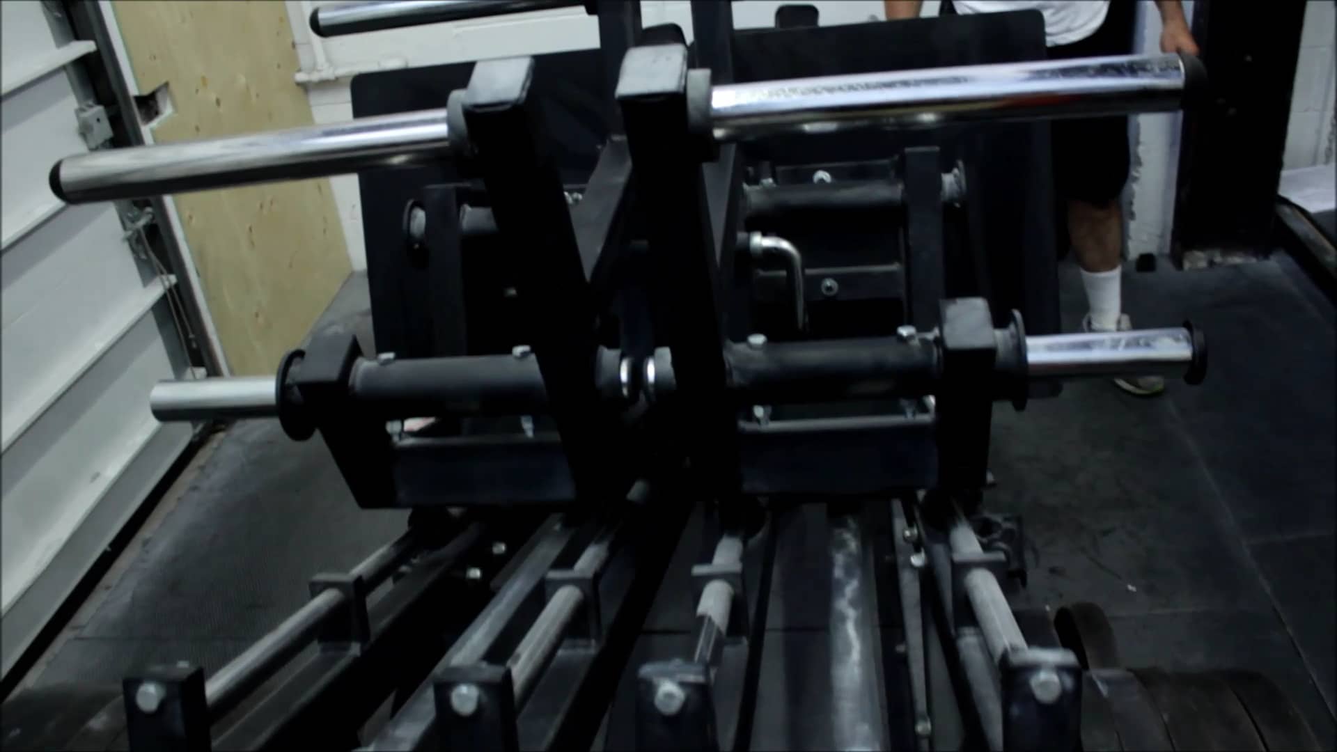 Fortis Leg Press (final) on Vimeo