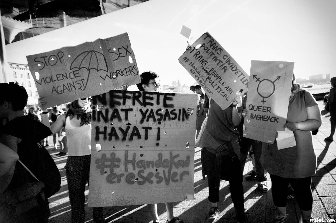 Marseille : Rassemblement en hommage à Hande Kader 2 on Vimeo