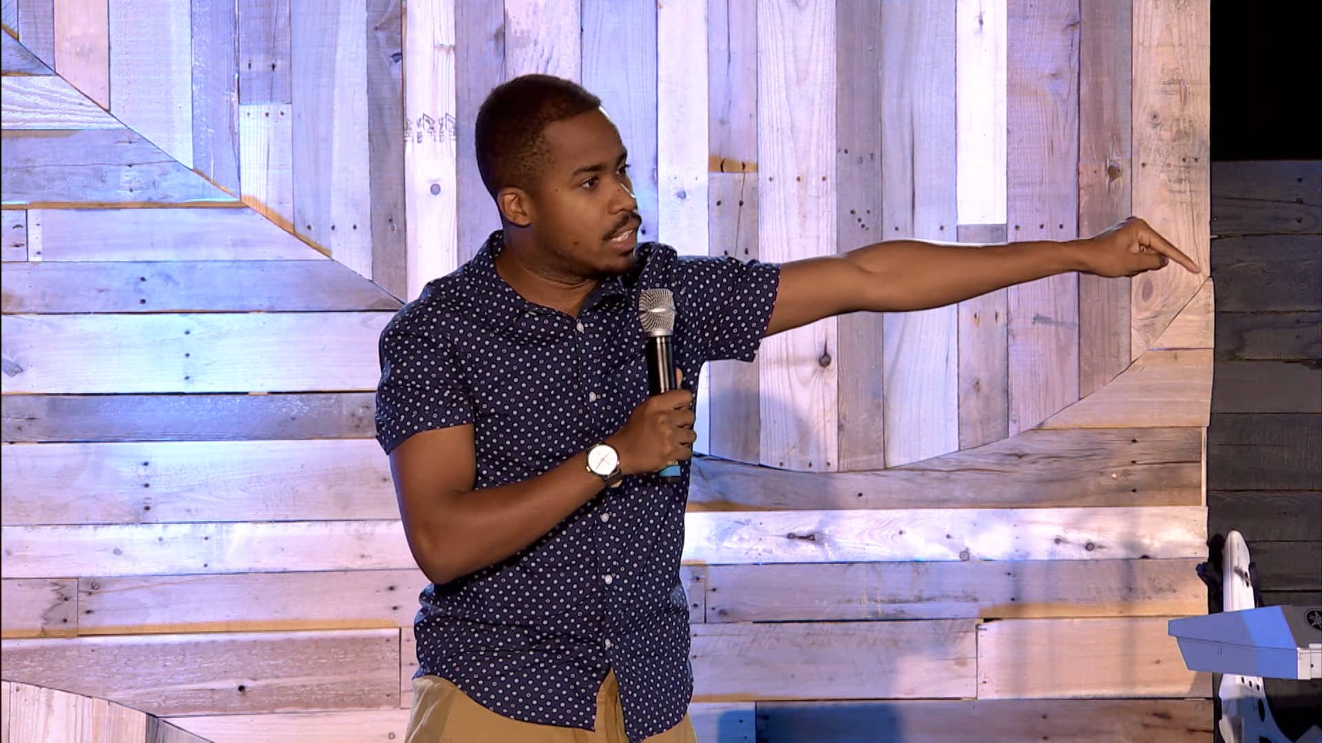 Chris Webb - The Gate on Vimeo