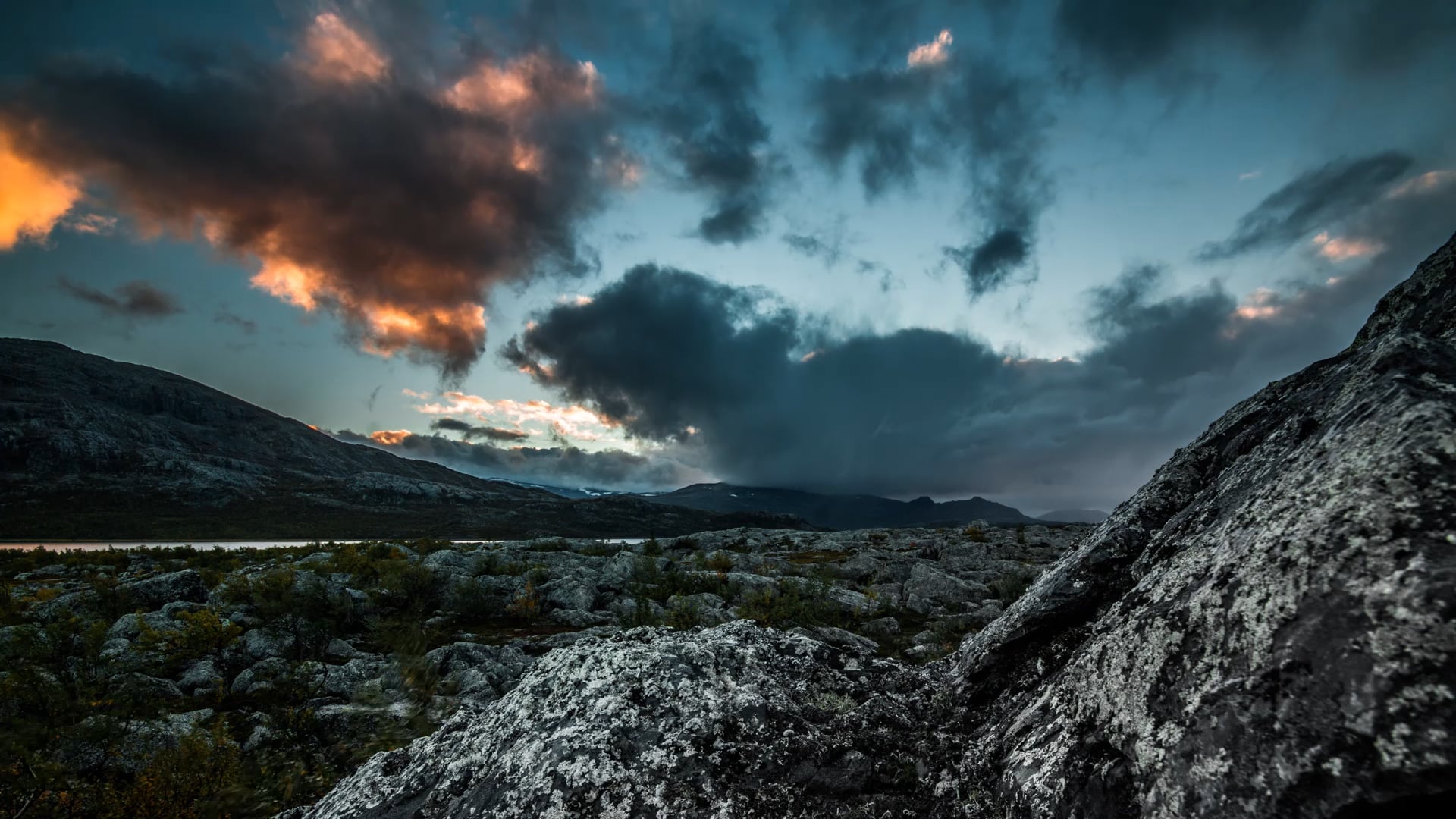 Timelapse: Upcoming Storm on Vimeo