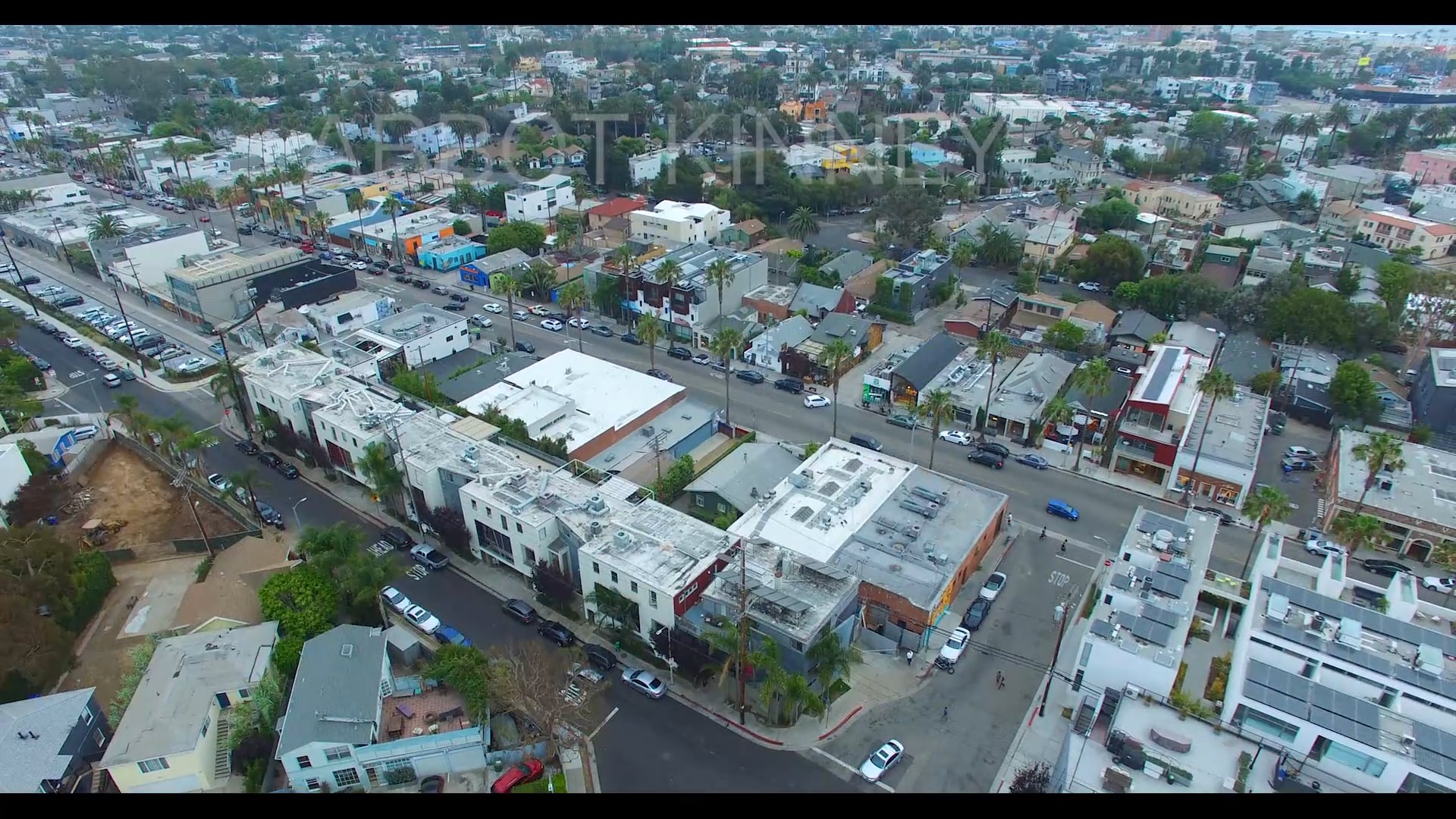 THE ABBOT KINNEY ANGEL LOFT on Vimeo