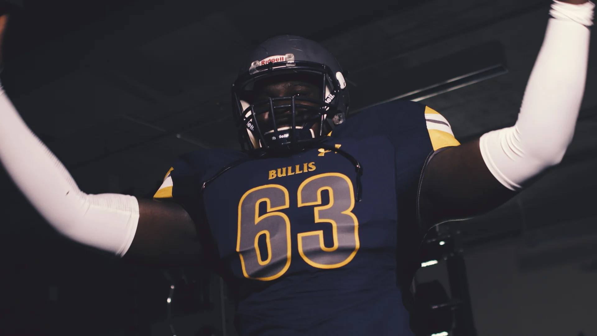 Bullis Football 2016 on Vimeo