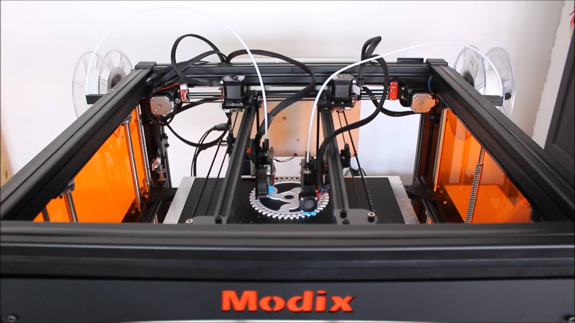 Modix Tango - Multi-Robotic Large Scale 3D Printer on Vimeo