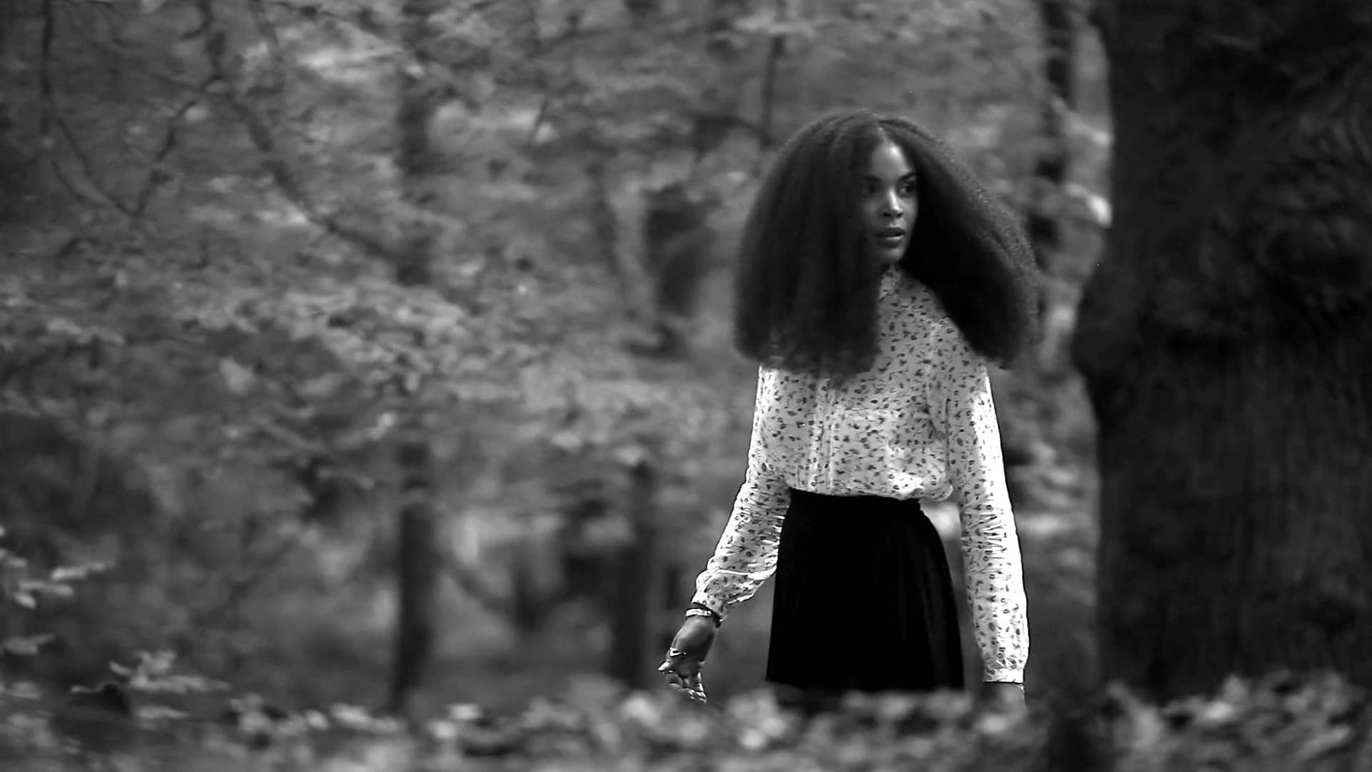 ANDREA DURAND - Teaser VAGUE Music Vidéo (Andréa Durand/Les Films du ...