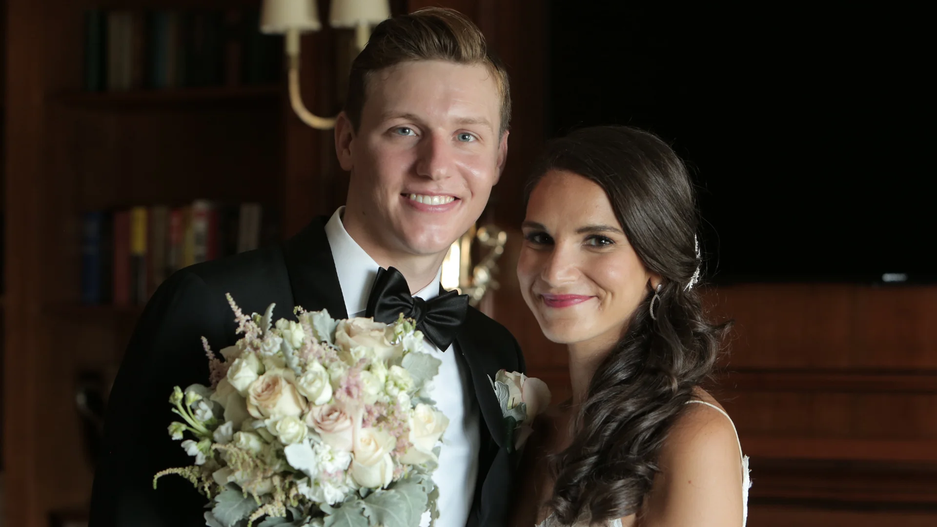 Alyssa + Chris’ Wedding Highlights on Vimeo