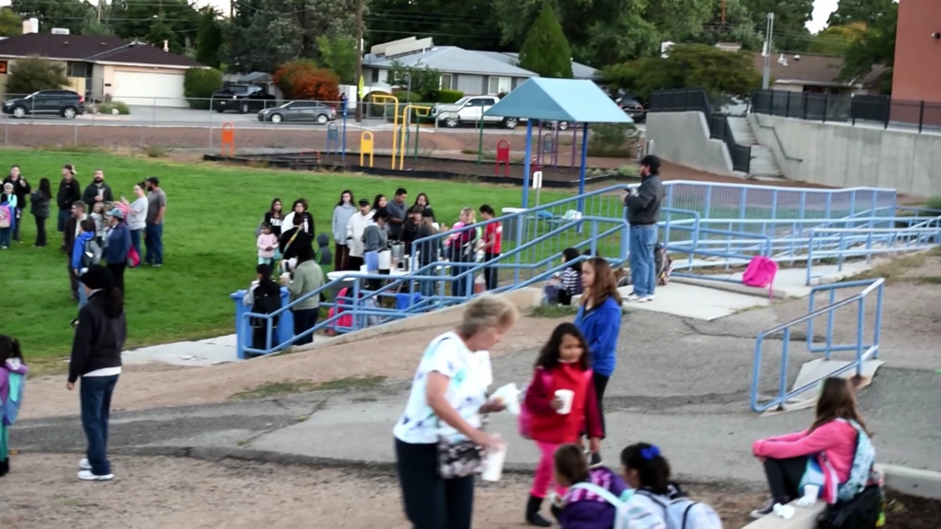 APS Balloon Day at Comanche Elementary, 09-30-2016 on Vimeo