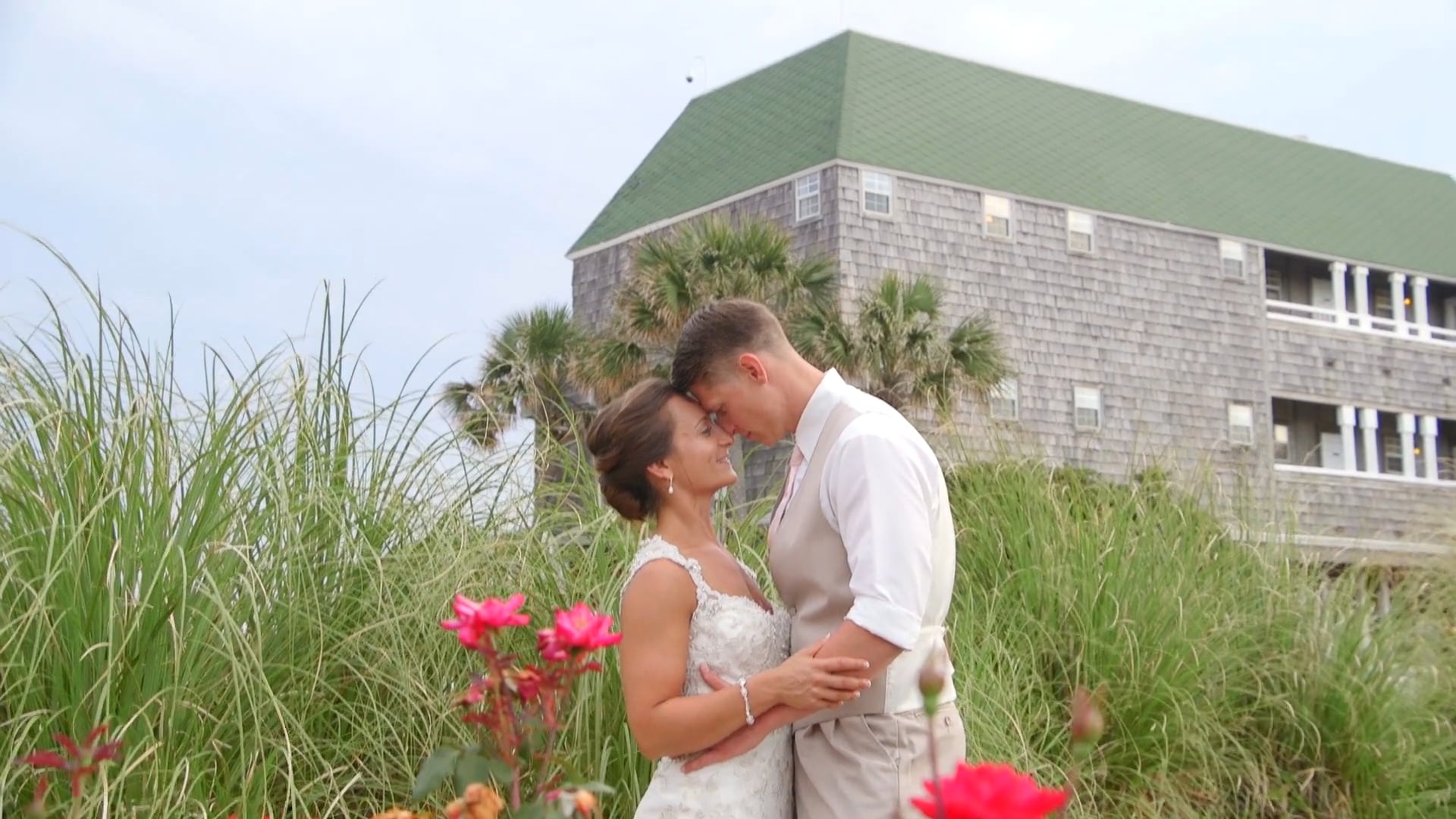 Andrea & Travis Wedding Highlight on Vimeo