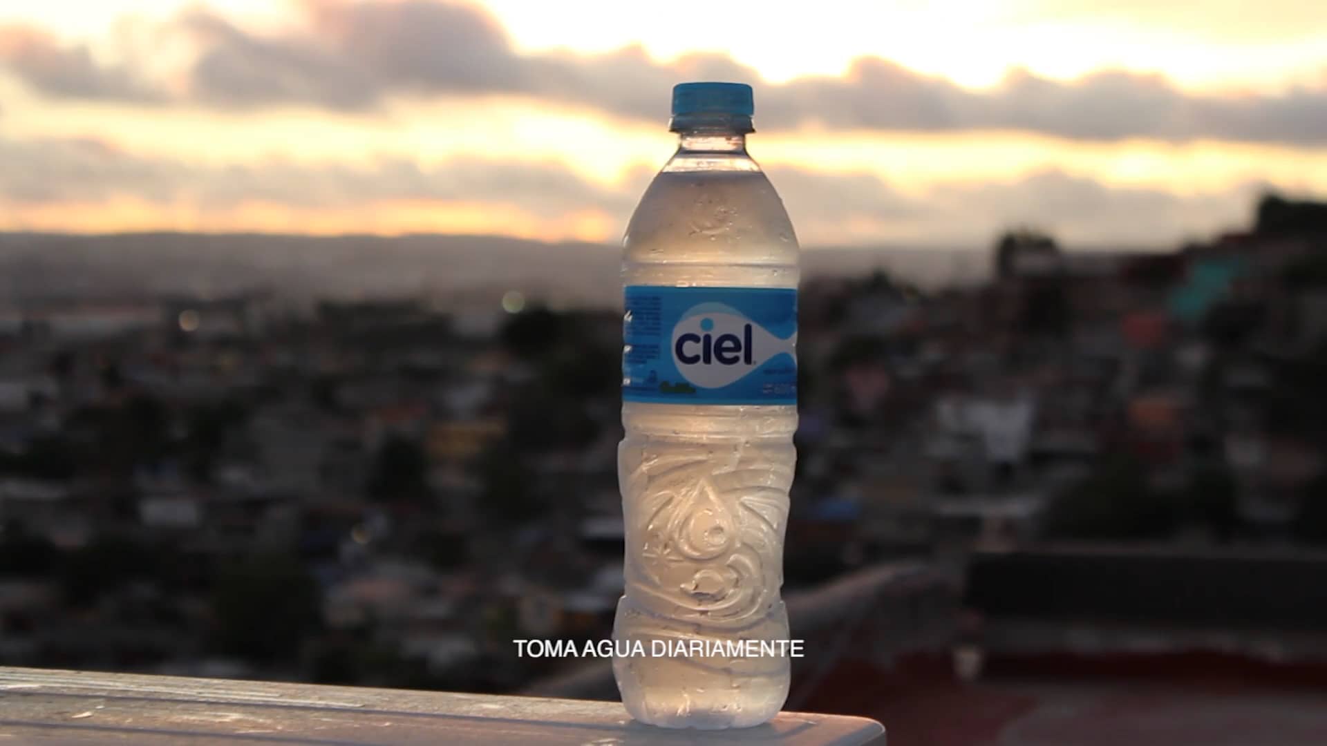 Spot Publicitario Agua Ciel on Vimeo