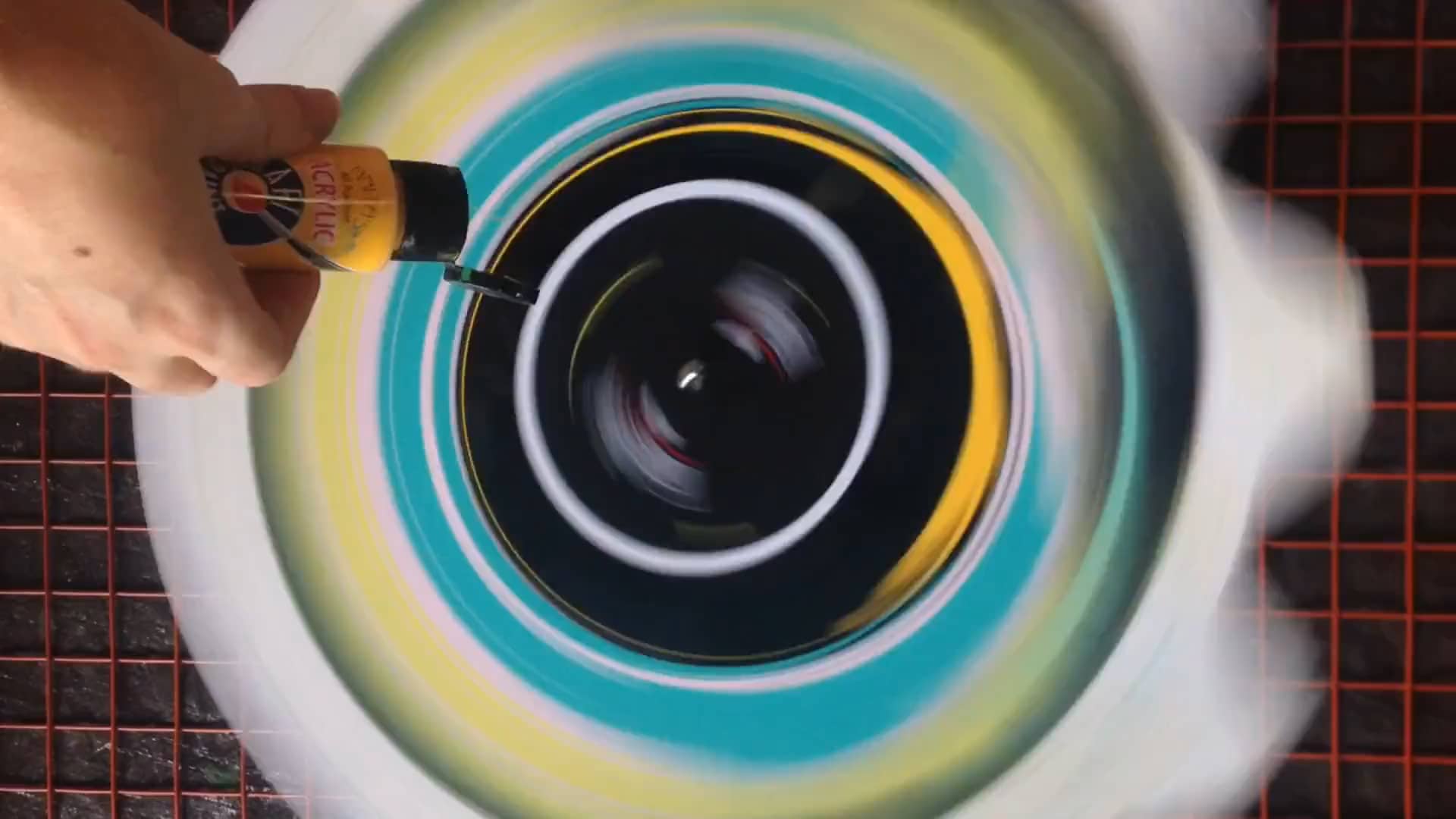 Vinyl Spin Art on Vimeo