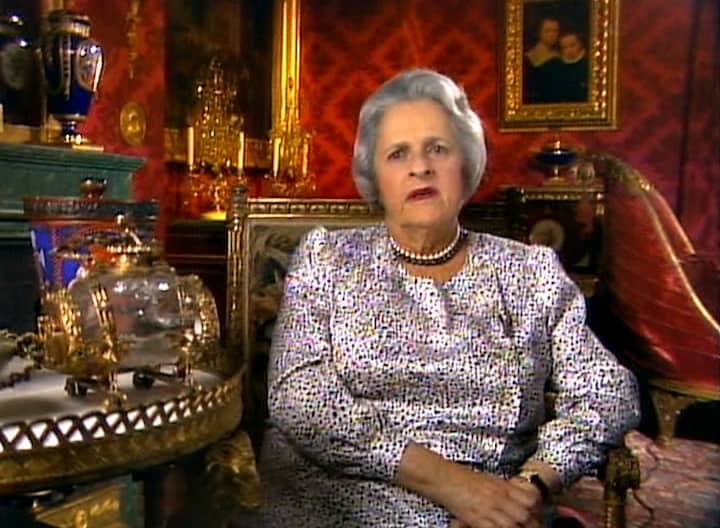 3 Collectors: Baroness Liliane de Rothschild on Vimeo
