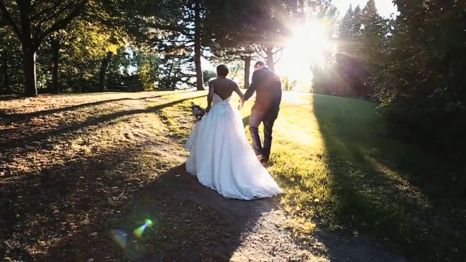 Becky & Cas Trailer on Vimeo