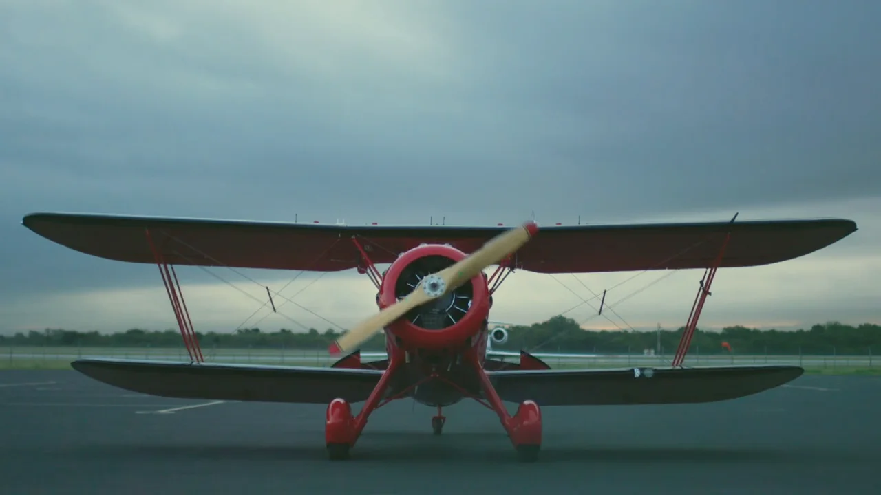 Austin Biplane with Sergio Perez - Sky F1 on Vimeo