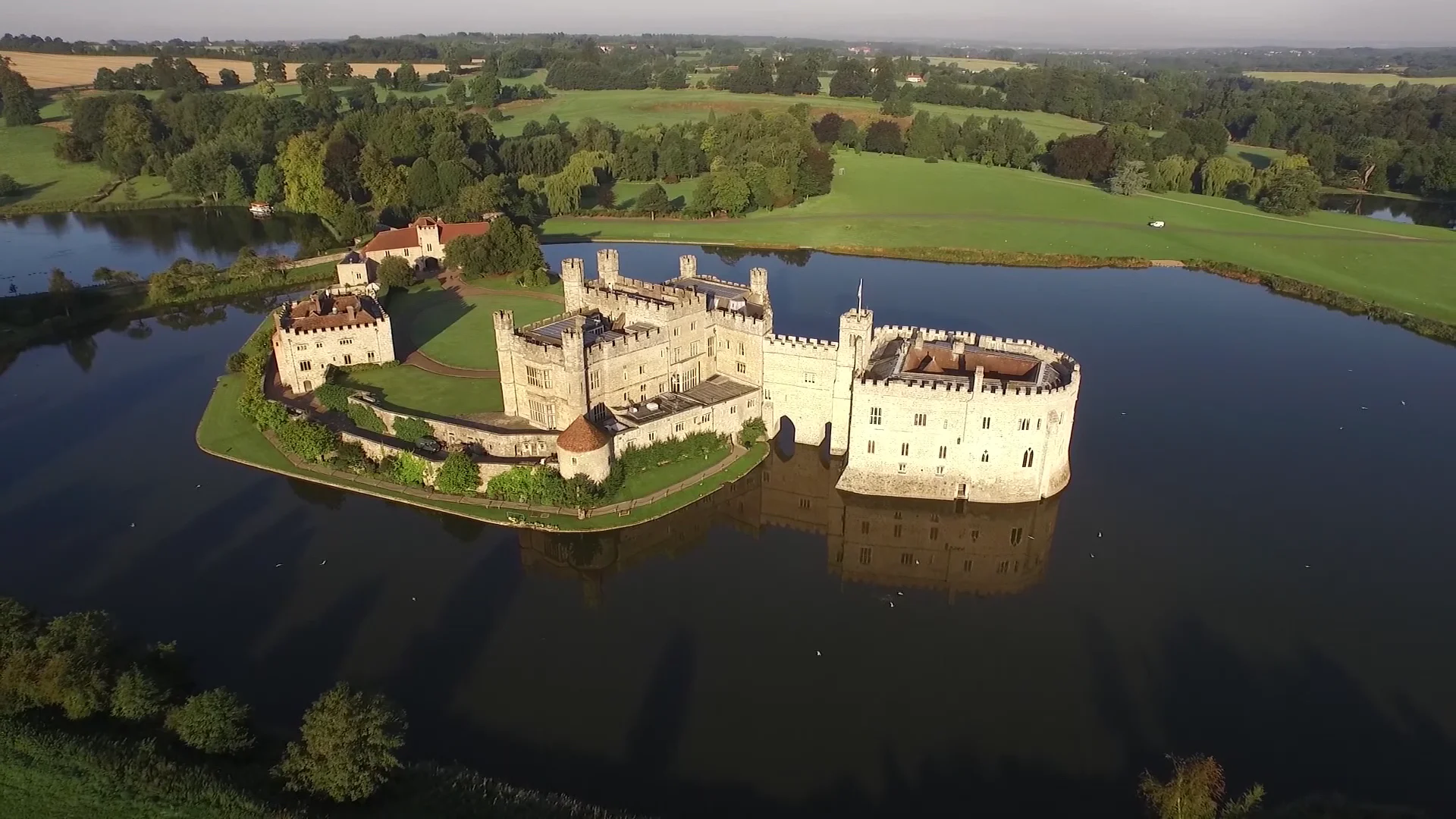 Step3 Digital Leeds Castle Aerial on Vimeo