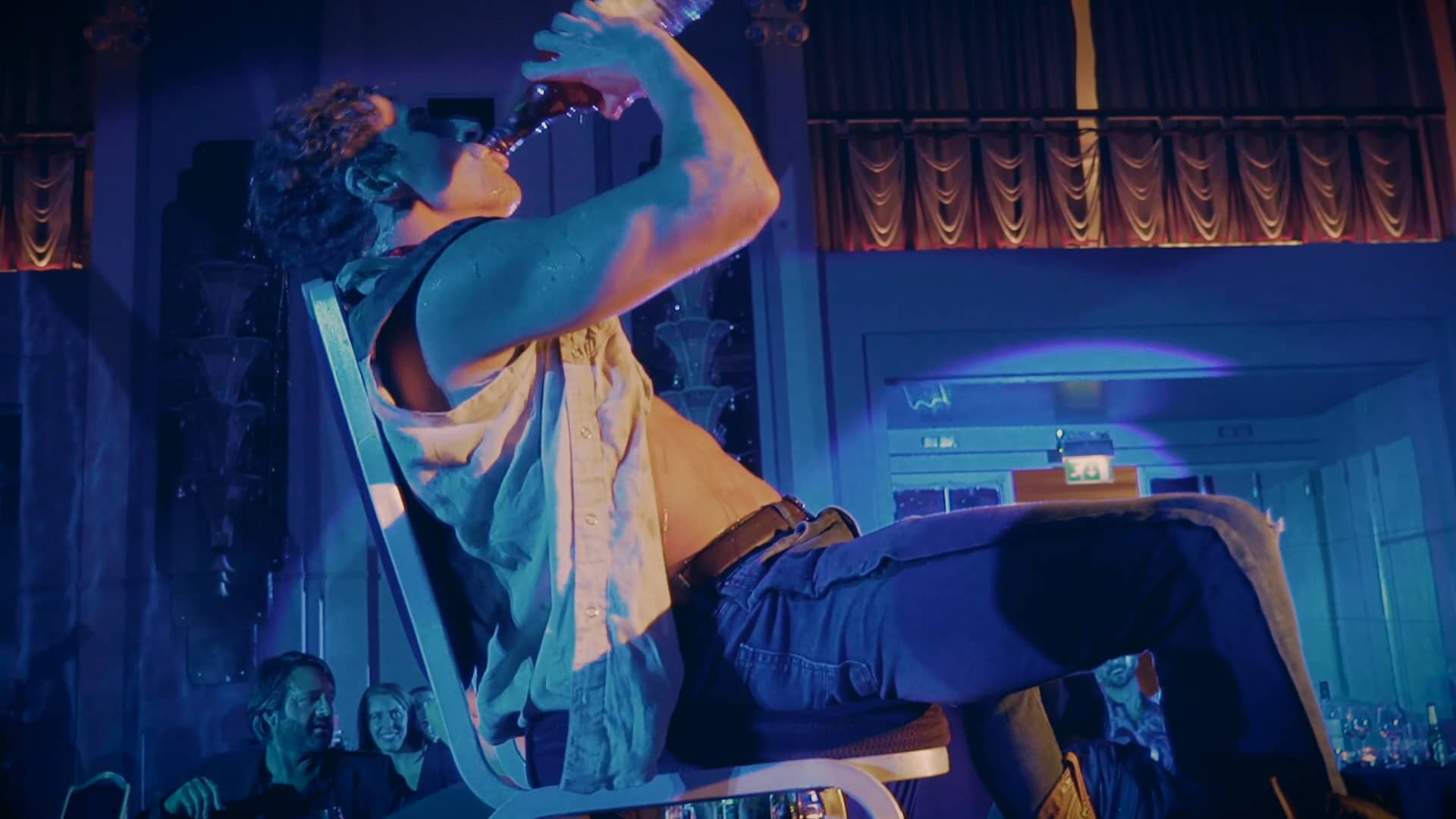 Le bouge Neon on Vimeo