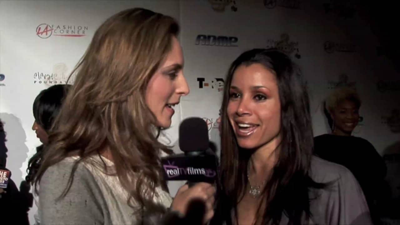 Mari Morrow on Vimeo