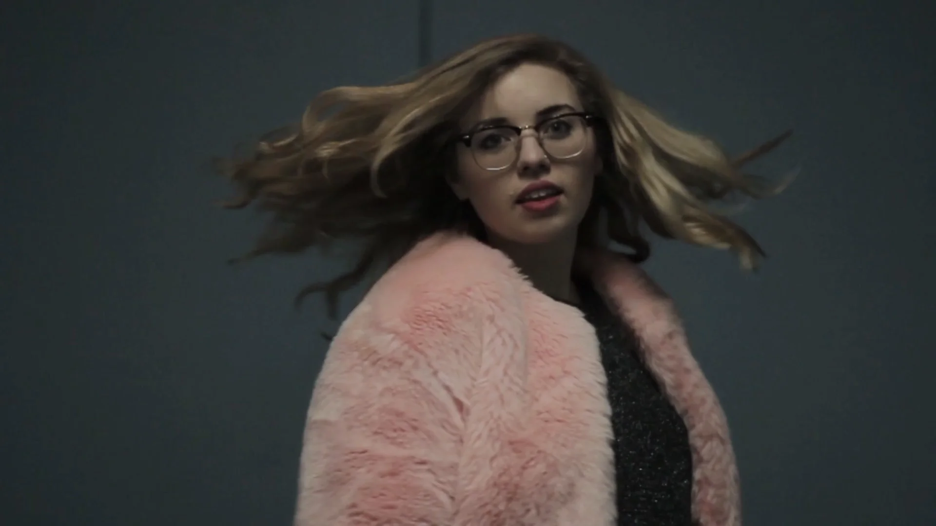 Closet of Clothes on Vimeo