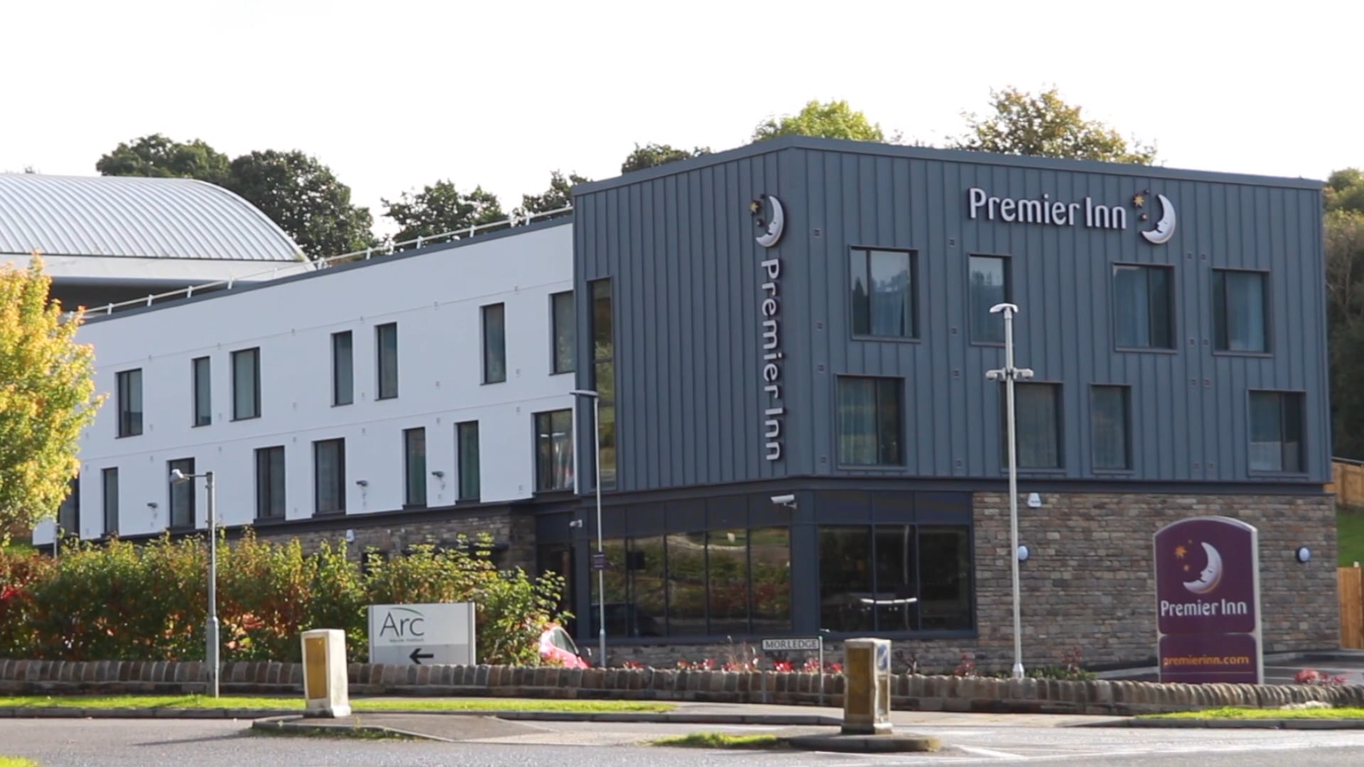 Matlock Premier Inn: Family-friendly accommodation in the Derbyshire ...