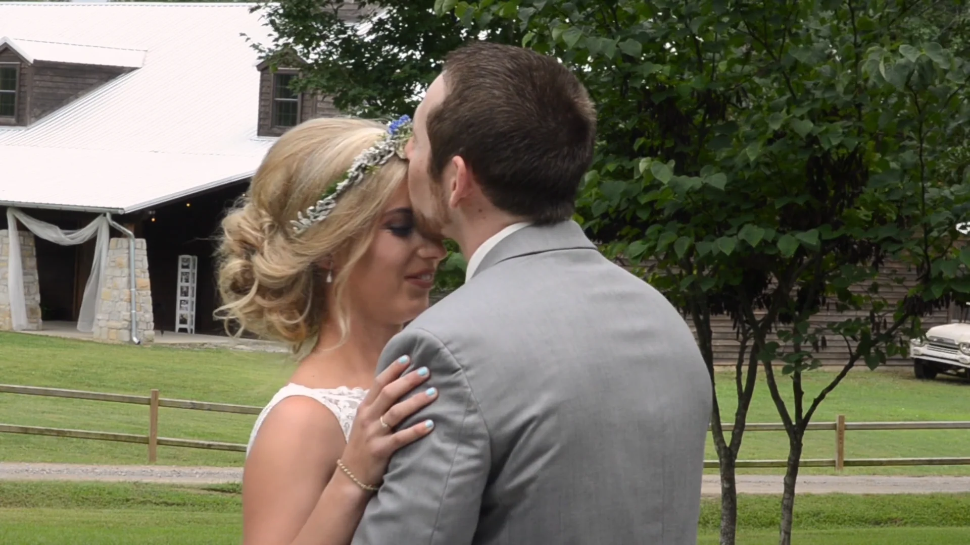 Shea and Trae | The Barn at Shady Lane on Vimeo