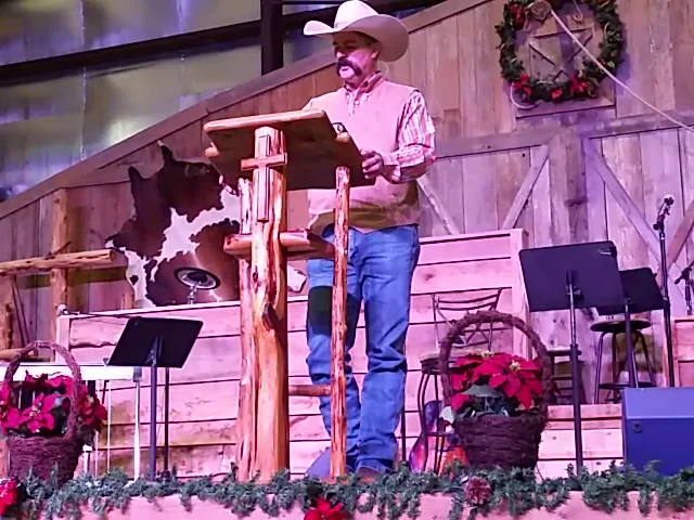 Pastor Dan Jones January 1, 2017 on Vimeo