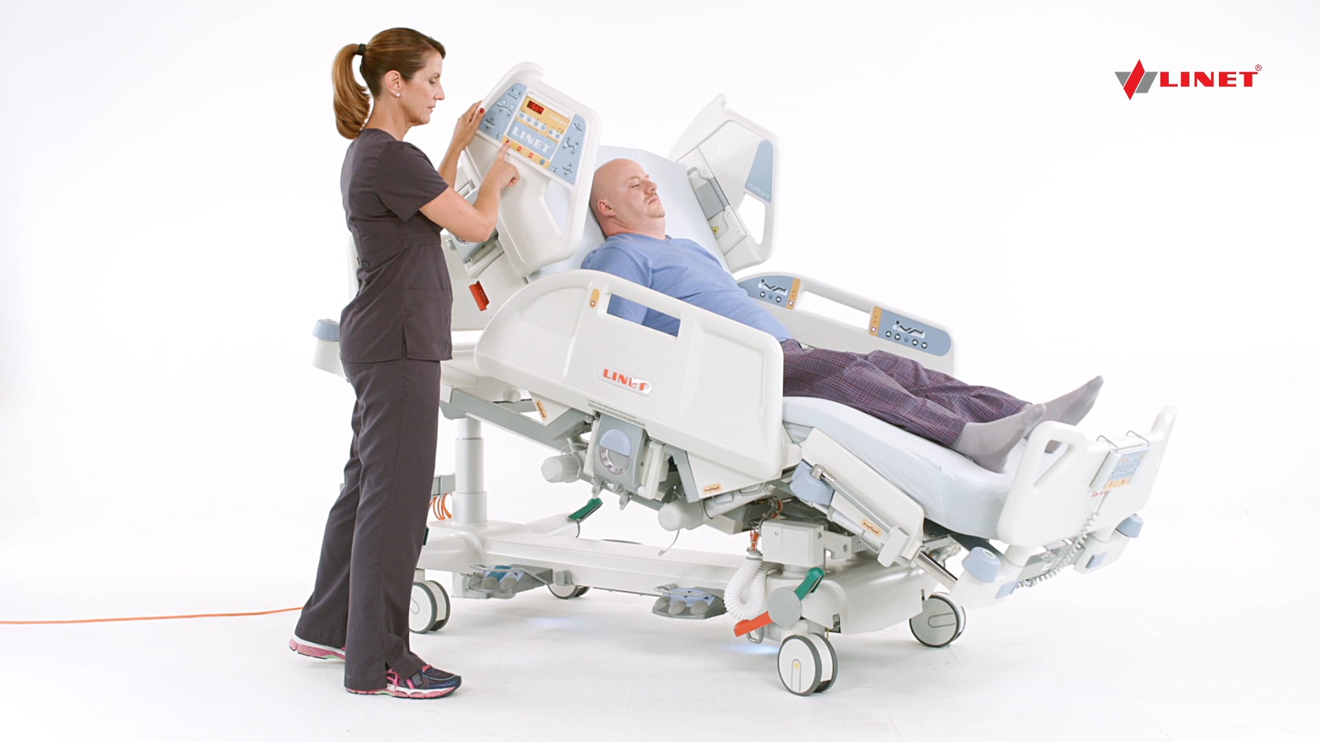 Multicare LE Cardiac Chair on Vimeo