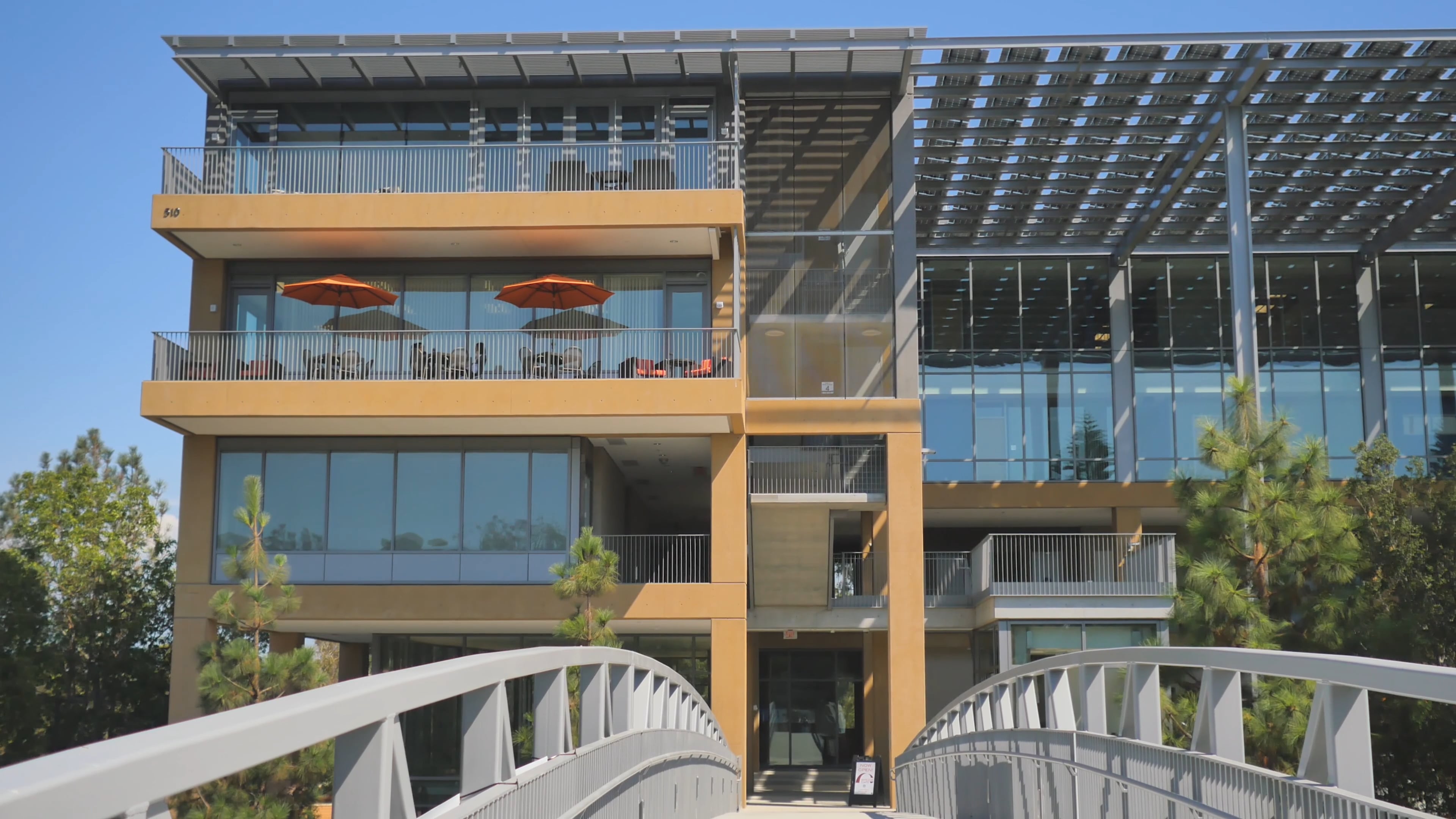 UCI DCE Building Promo on Vimeo