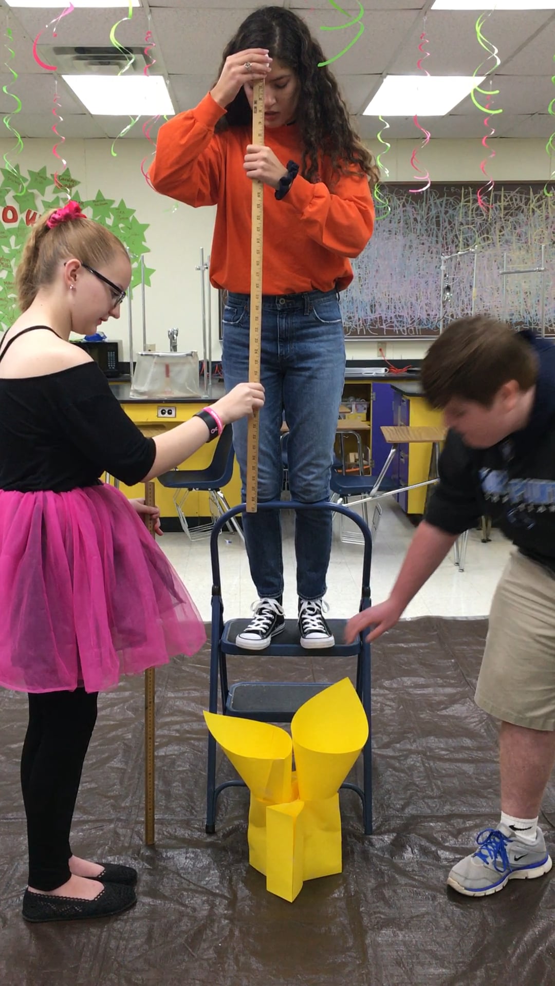 Honors Physics Engineering Design Challenge: Egg Drop Landing Pad! on Vimeo