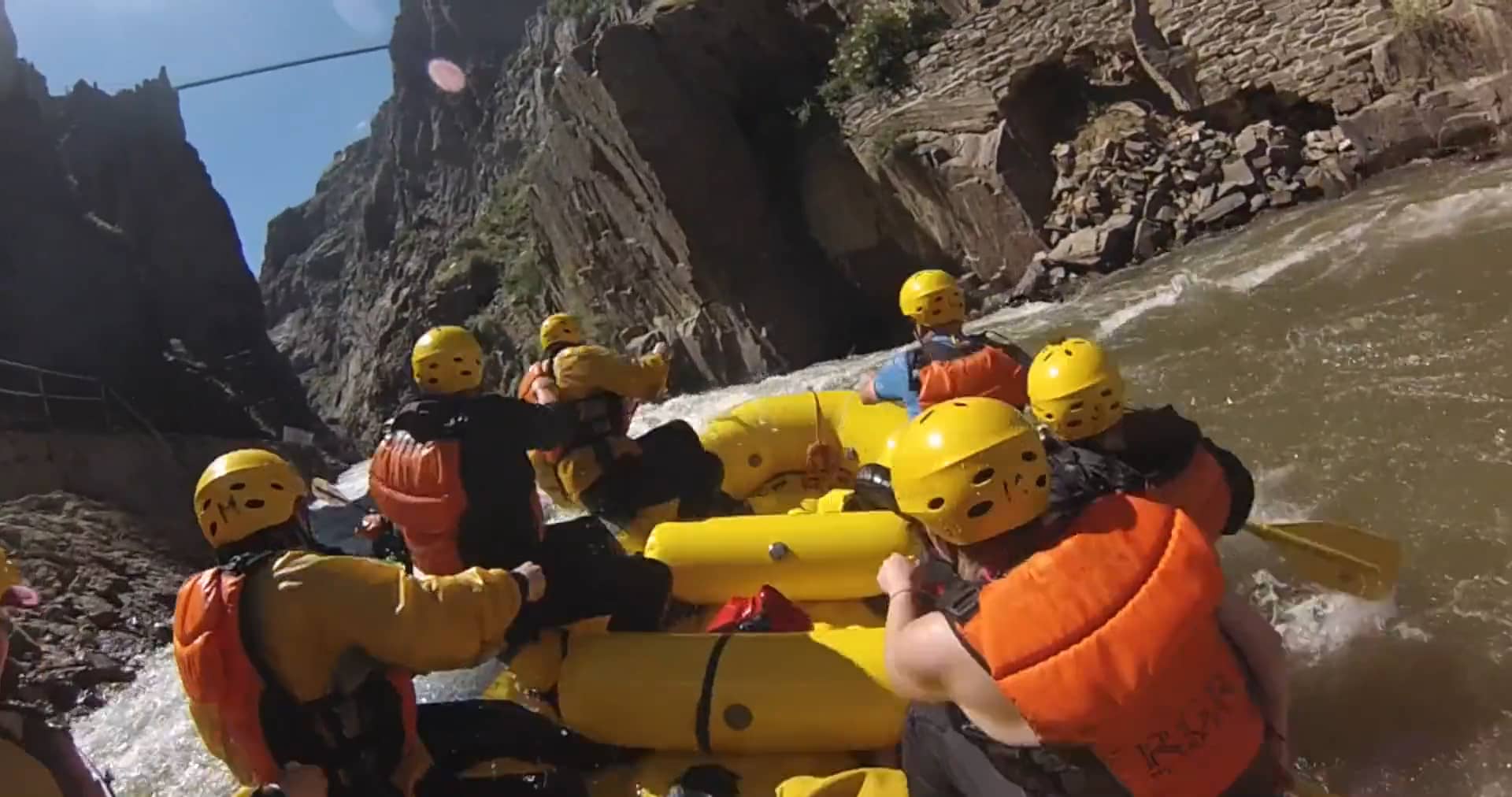 Royal Gorge Rafting in the World Famous Royal Gorge on Vimeo