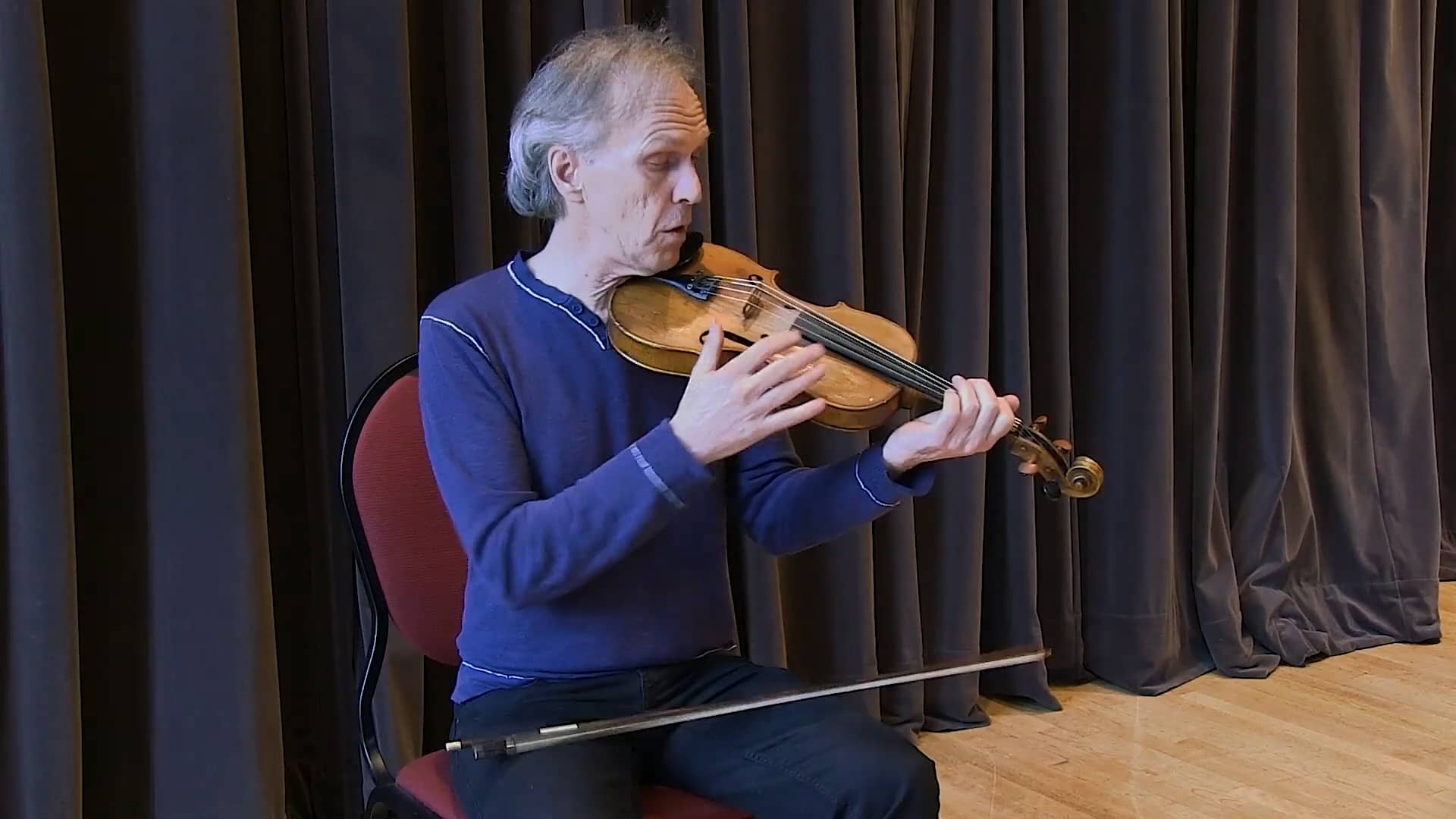 Martin Racine enseigne le Reel de Chicoutimi on Vimeo