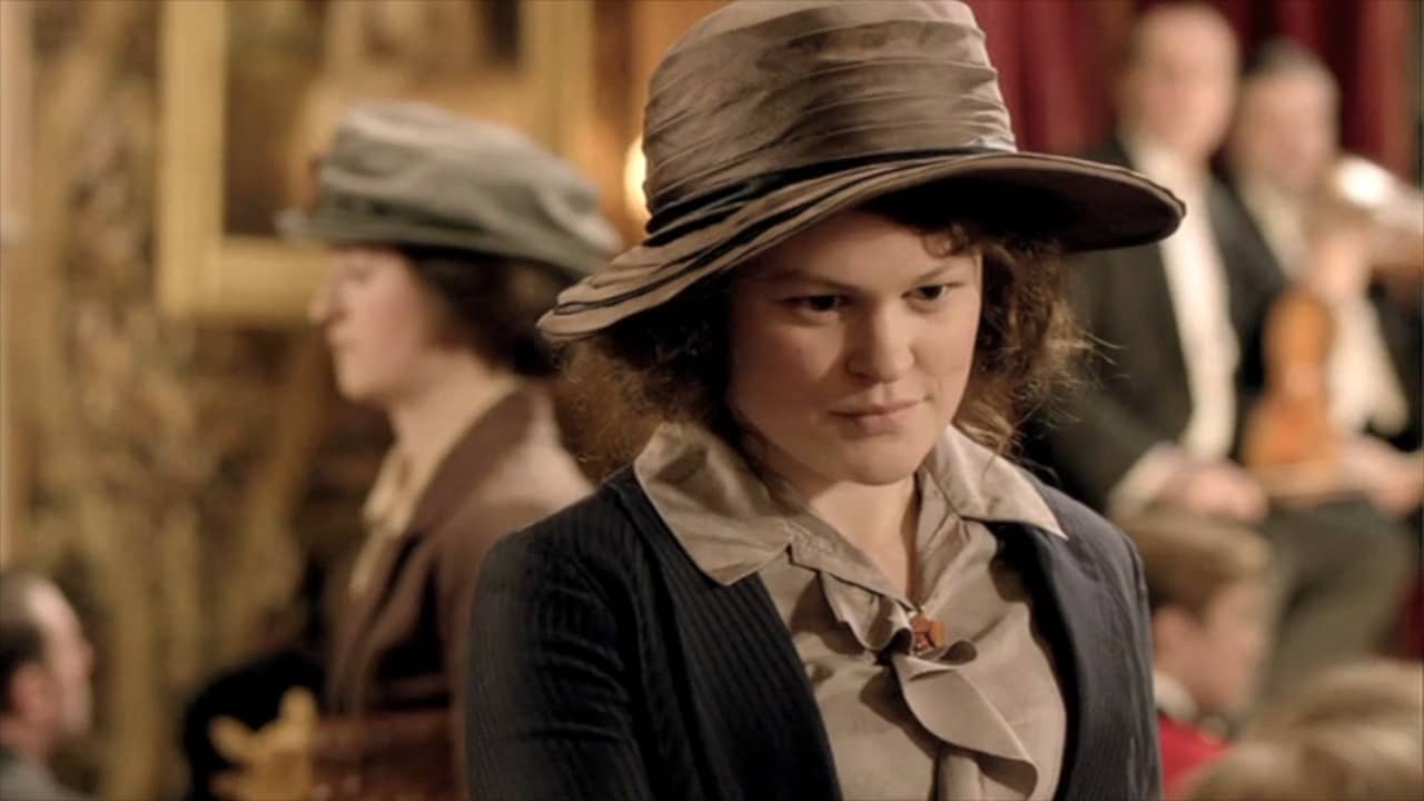 Rosie Jones Showreel: Downton Abbey, Call the Midwife, The Collection ...