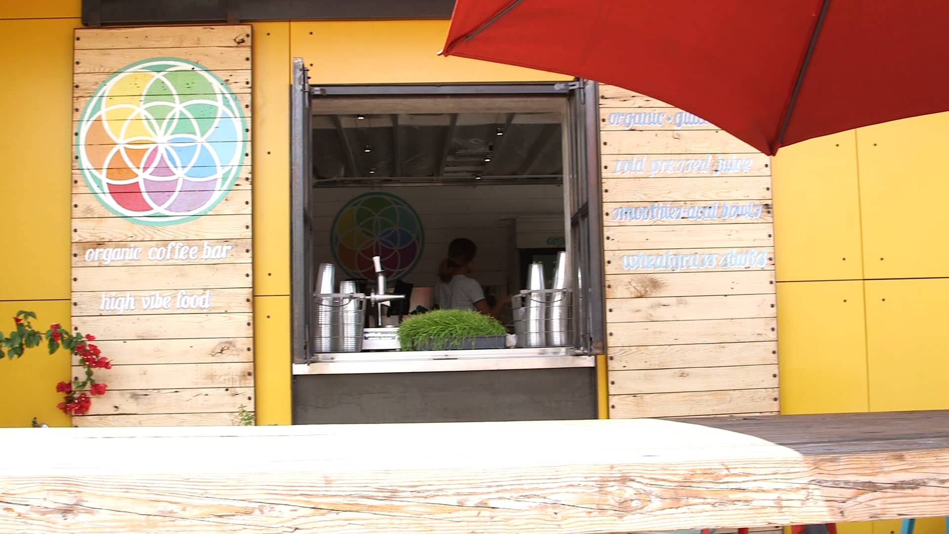 Dr. Kahn Intro on Vimeo