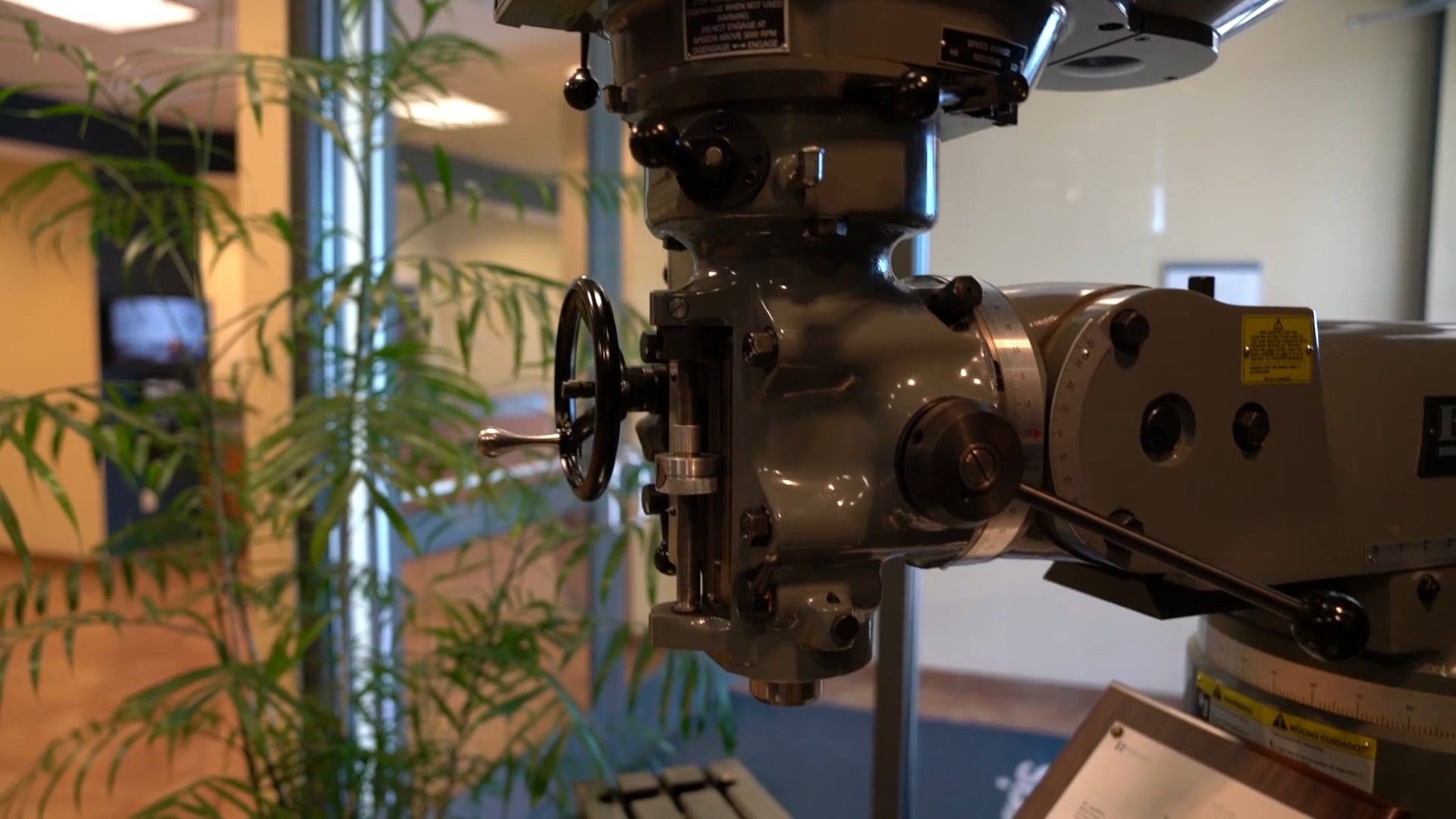 Morris Group, Inc. CNC Field Service Techs on Vimeo