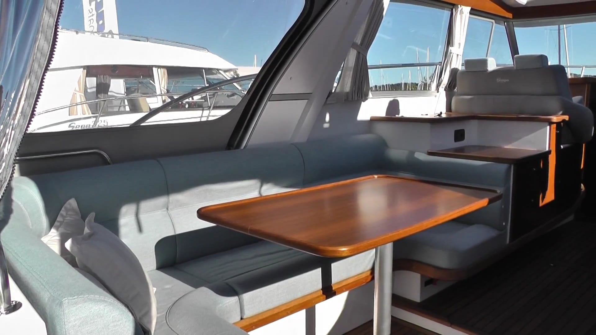 Saga Boats - Saga 320 on Vimeo