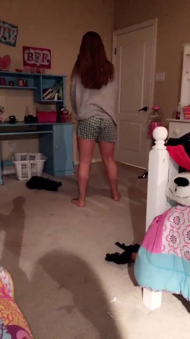 Lilly Twerking On Vimeo