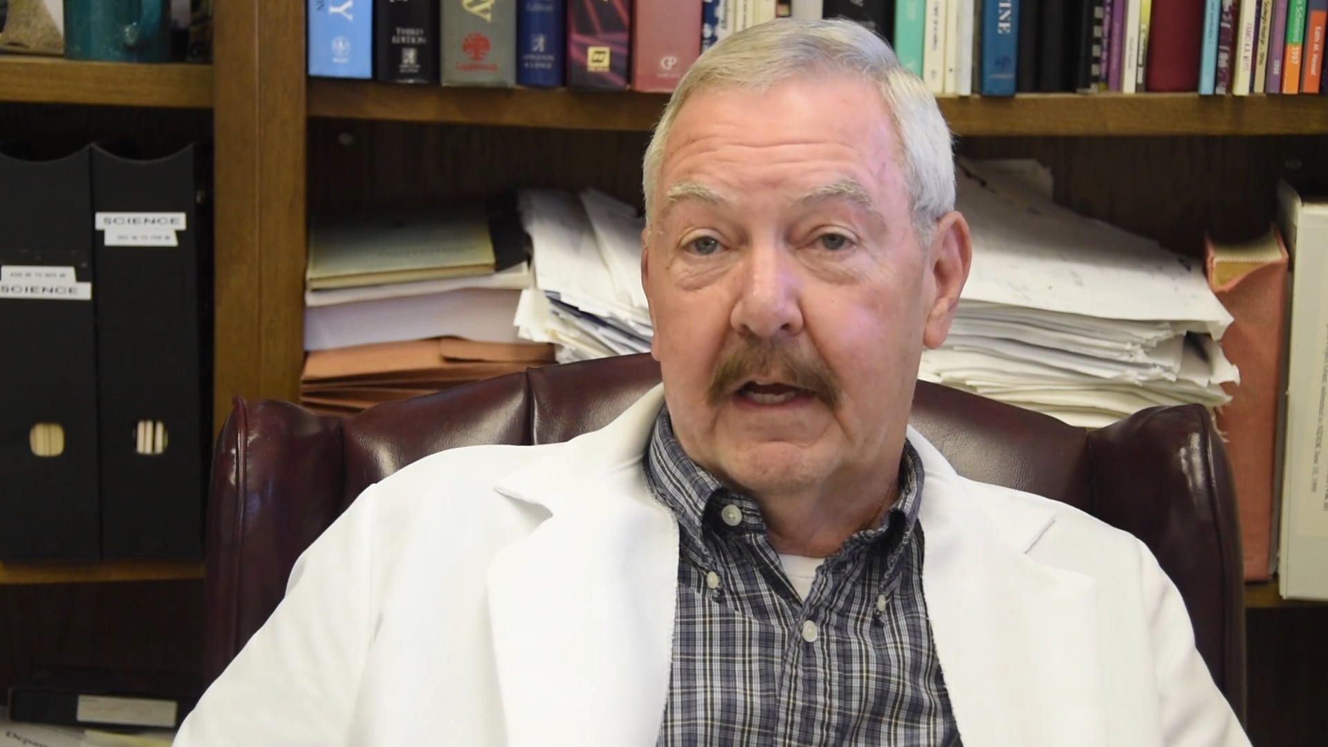 2016 Dean's Excellence Award Winner Ed Blalock on Vimeo