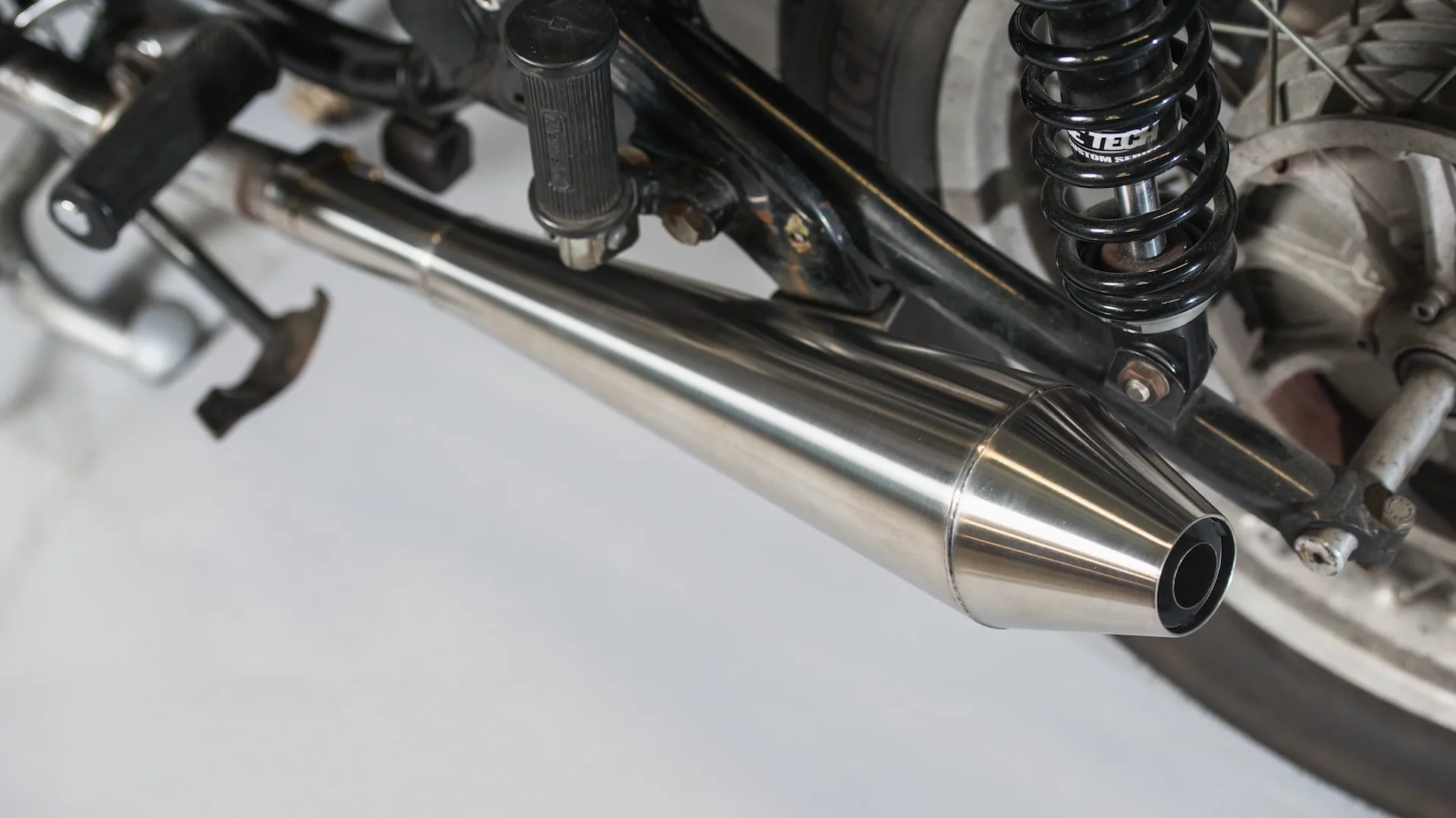 BMW Airhead Exhaust Cone Engineering