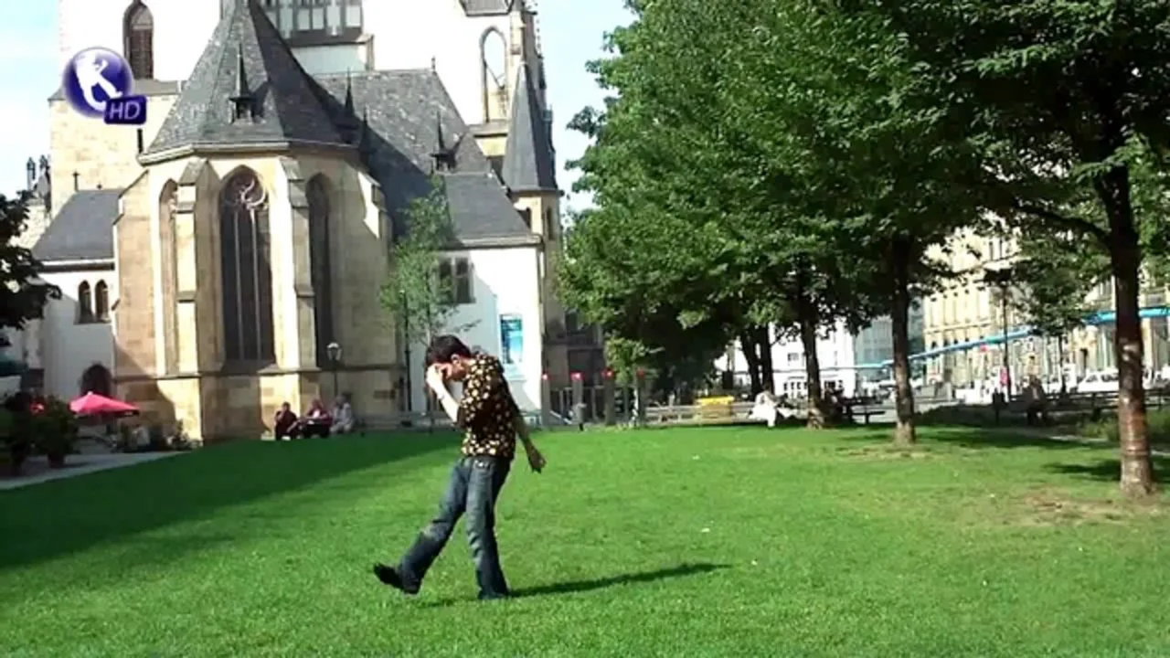 Patrick Jumpen HD: Jumpstyle in the church + Random Bullshit. on Vimeo