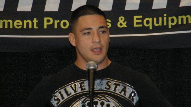 Ian Troy's In the Cage with Diego Sanchez on Vimeo