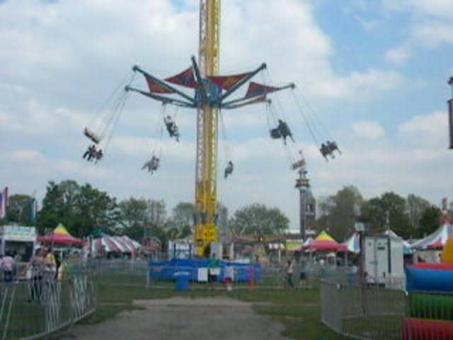 Skerbecks New Vertigo Swing Tower Ride, John Ball Carnival Grand Rapids ...