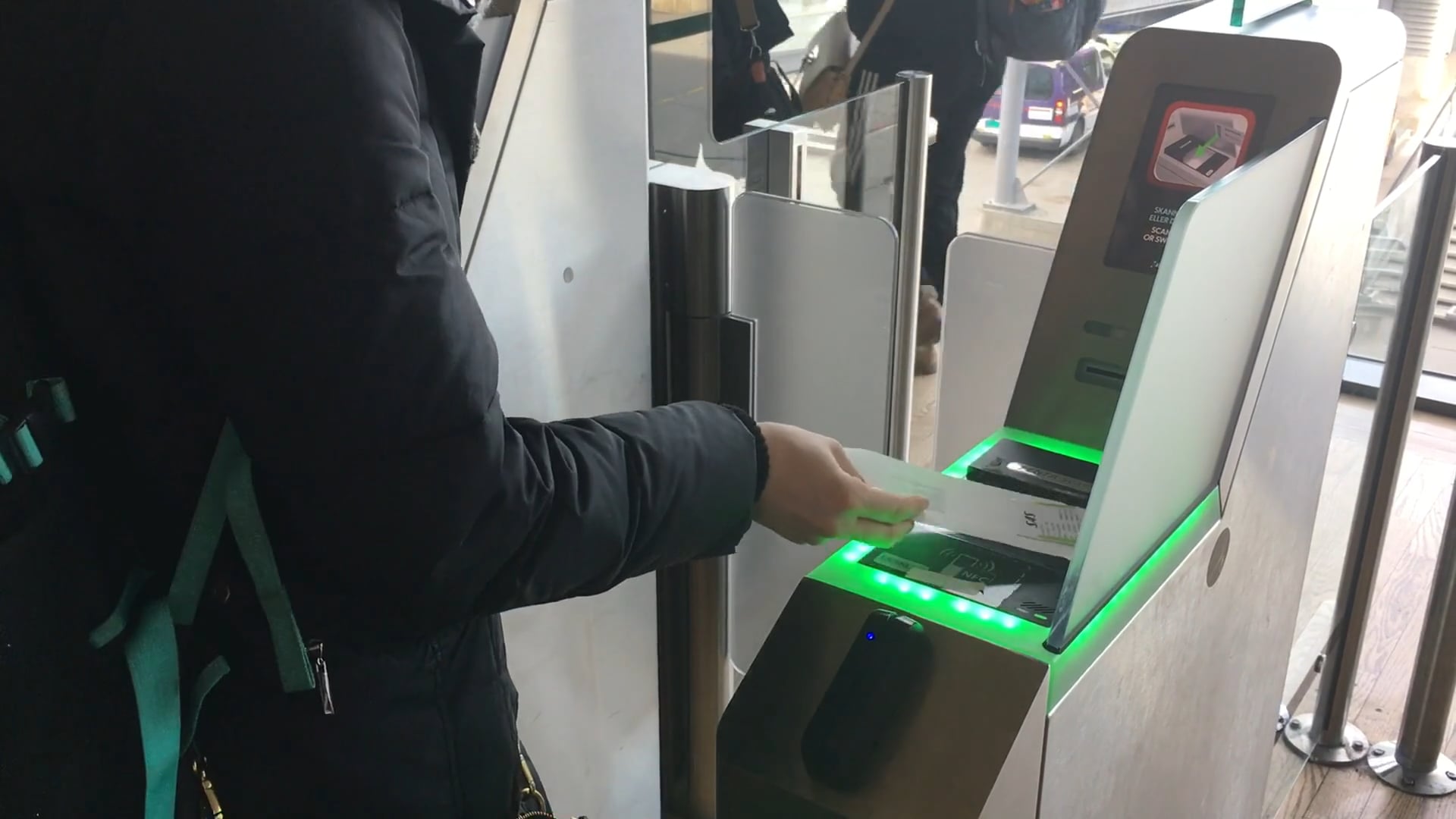 Airport Automatic Ticket Scanner on Vimeo