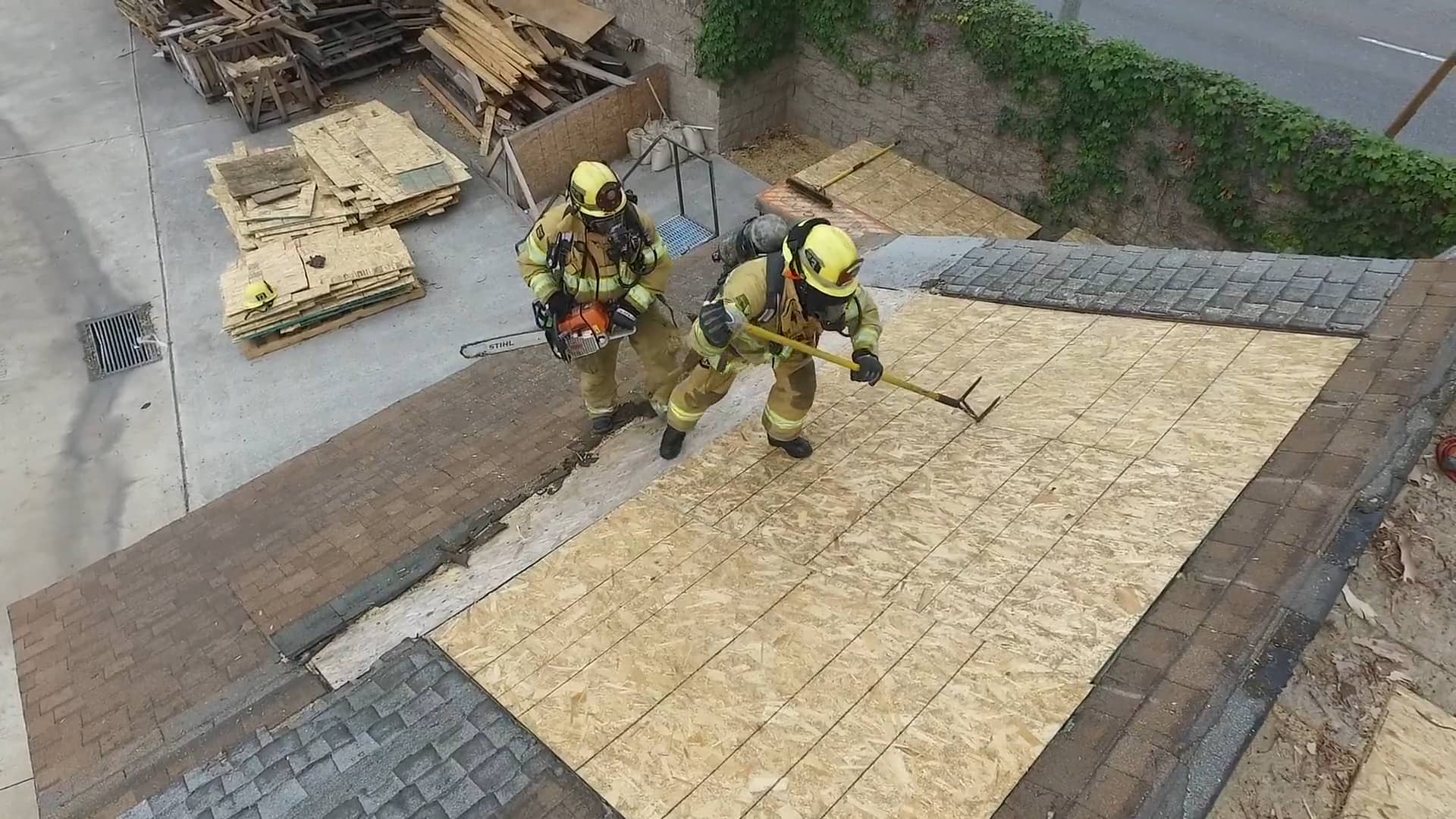 Center Rafter Louver on Vimeo