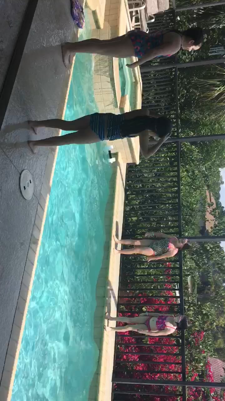 Sync Swimming on Vimeo