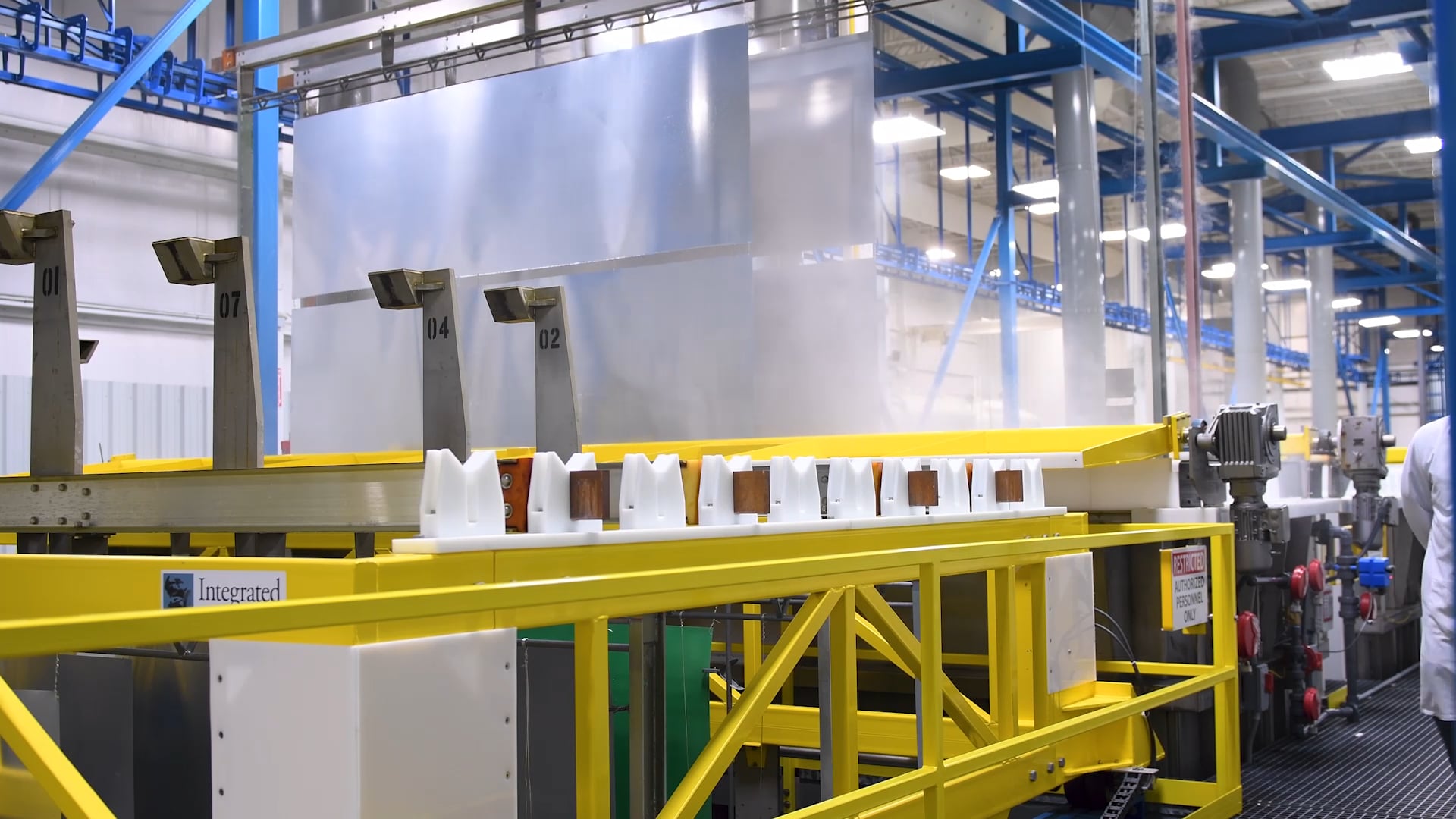 Aerostructures – Fuselage Skins (Metal Bond) on Vimeo