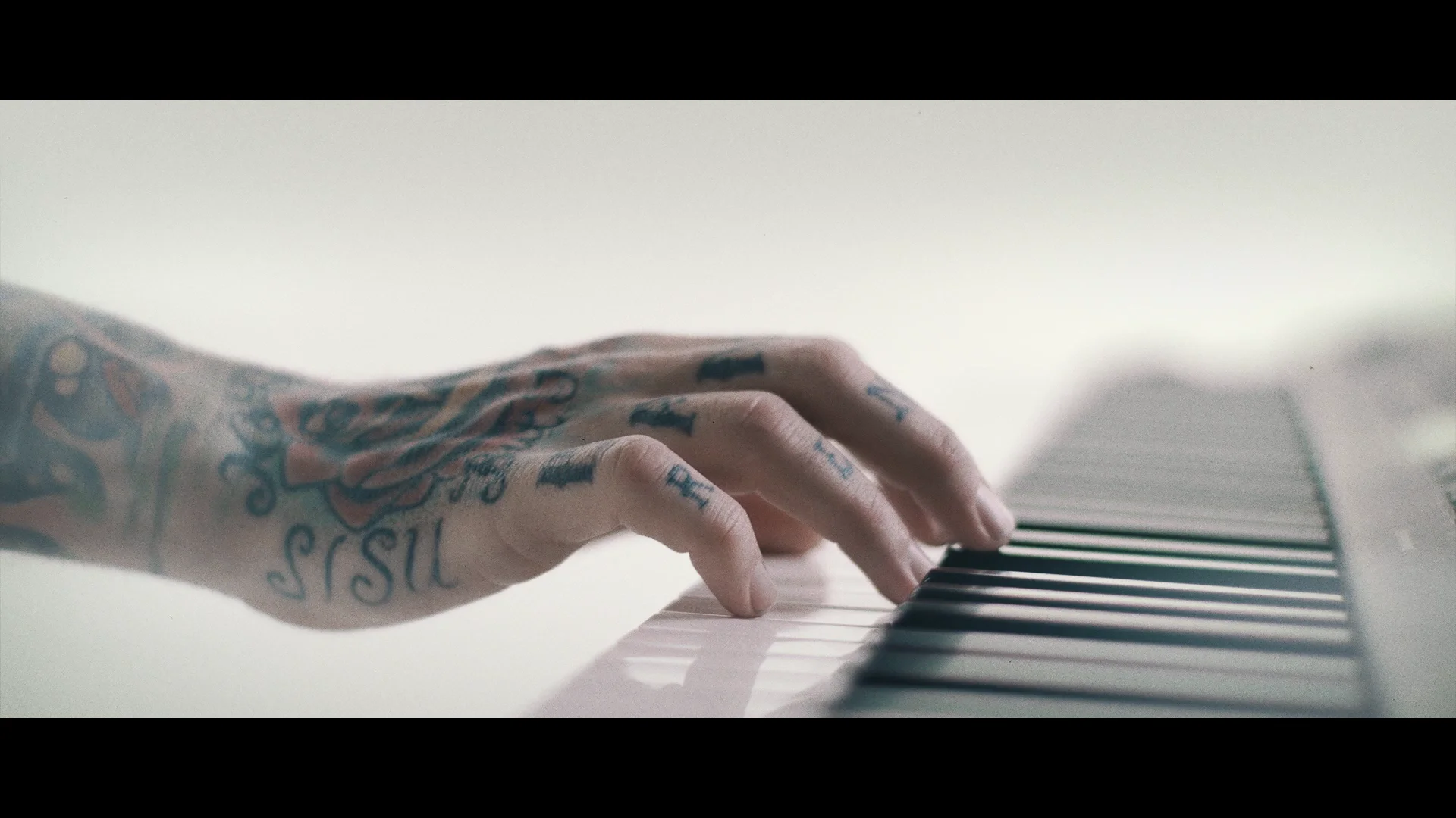 Falling In Reverse - Coming Home (Official Video) on Vimeo