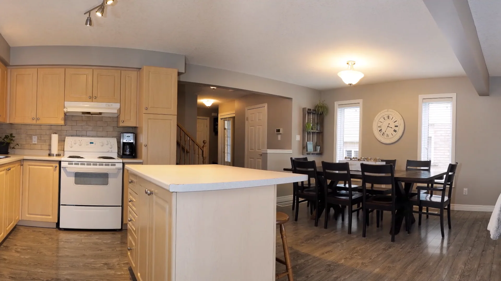 Kitchen on Vimeo