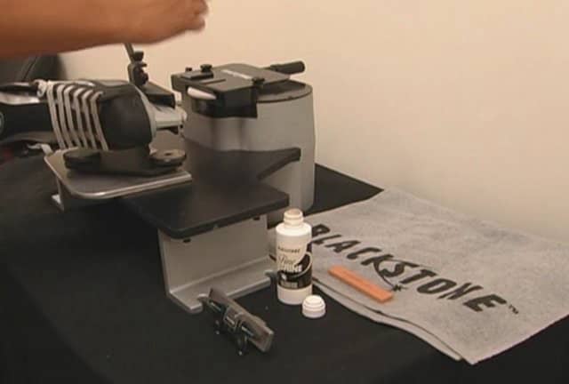Blackstone X02 Team Skate Sharpener on Vimeo