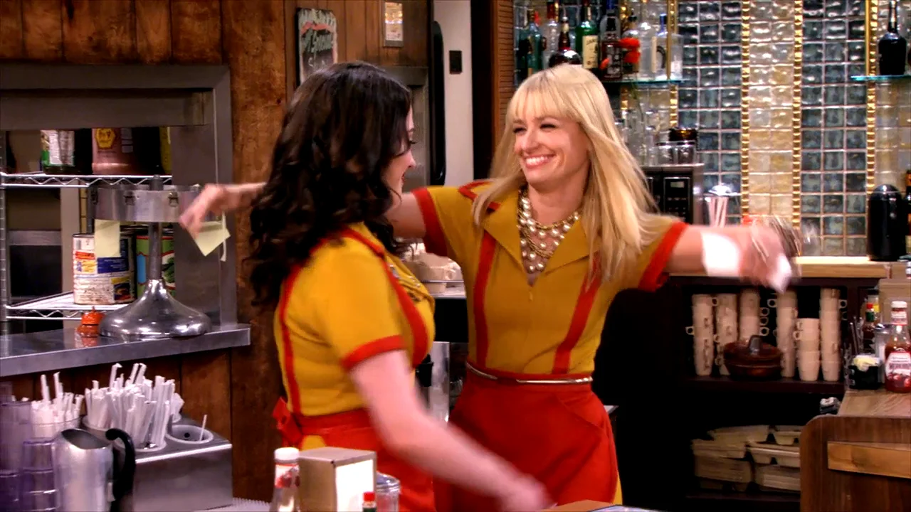 2 BROKE GIRLS Are You a Max or a Caroline? Promo - 2 BROKE GIRLS Are ...