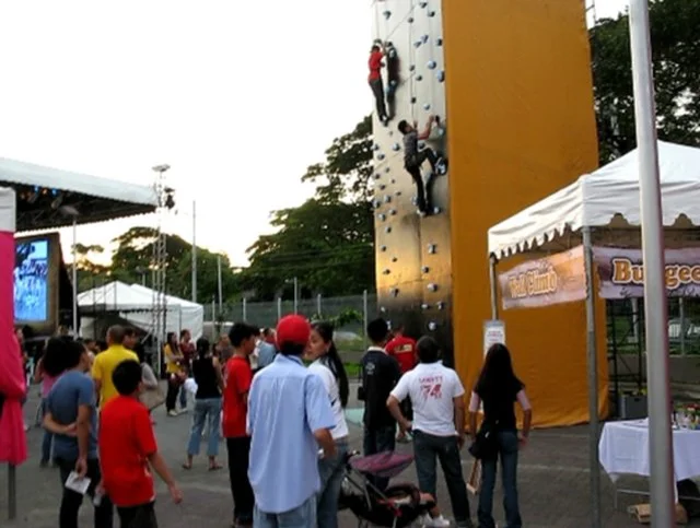 HSBC GSC MANILA 2 FAMILY DAY 2008 on Vimeo