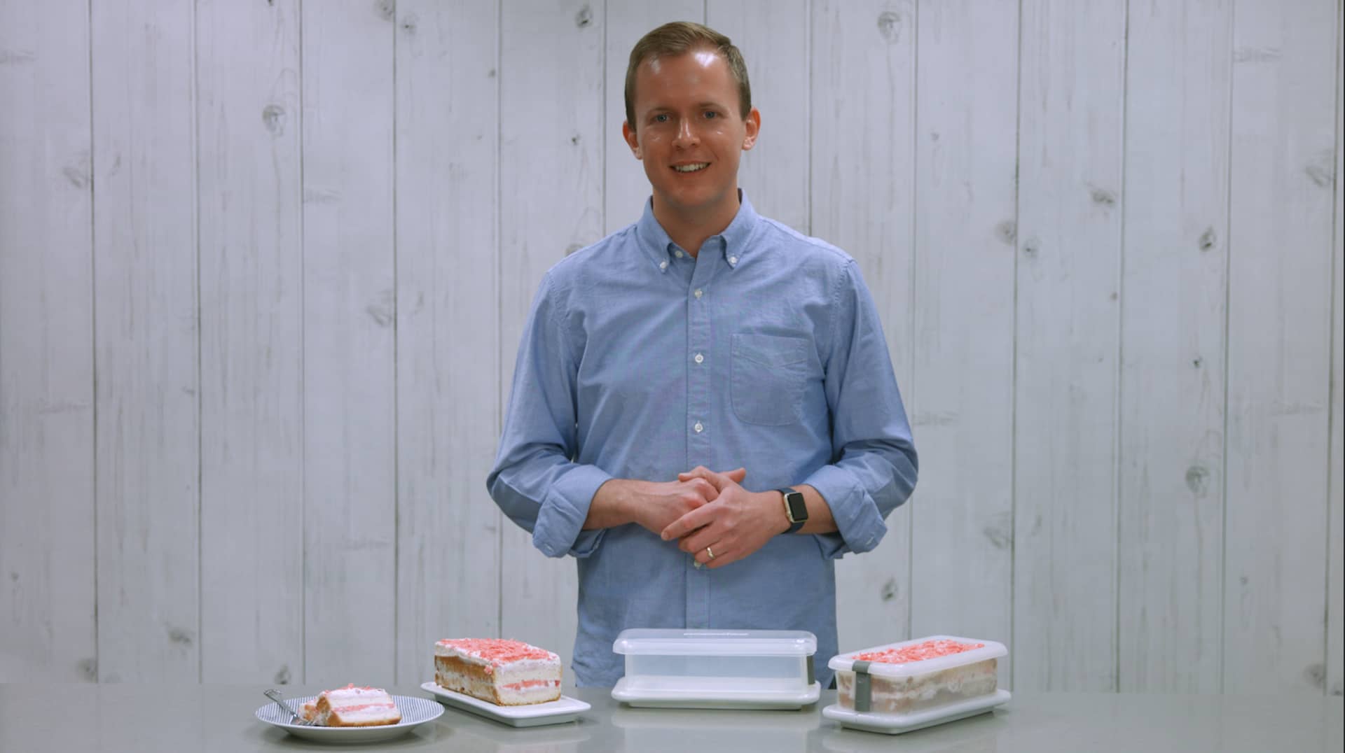 Pampered Chef Homemade Ice Cream Cake Pan (US) on Vimeo